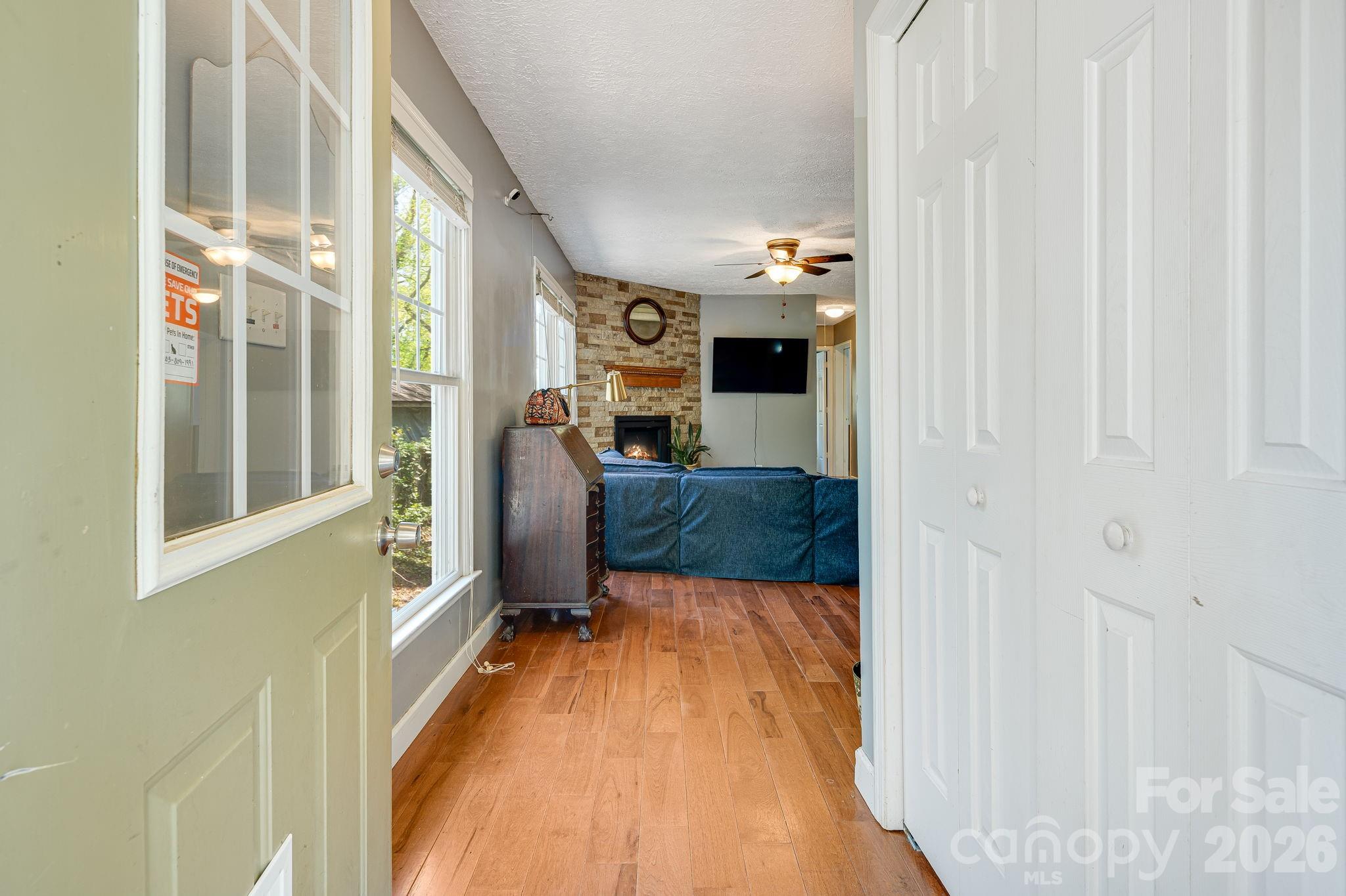 218 Appalachian Way, Asheville, NC - photo 6 of 32