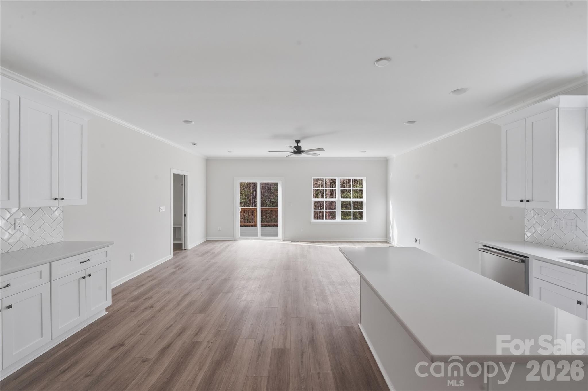 1555 Riverview Circle, Fort Lawn, SC - photo 10 of 34