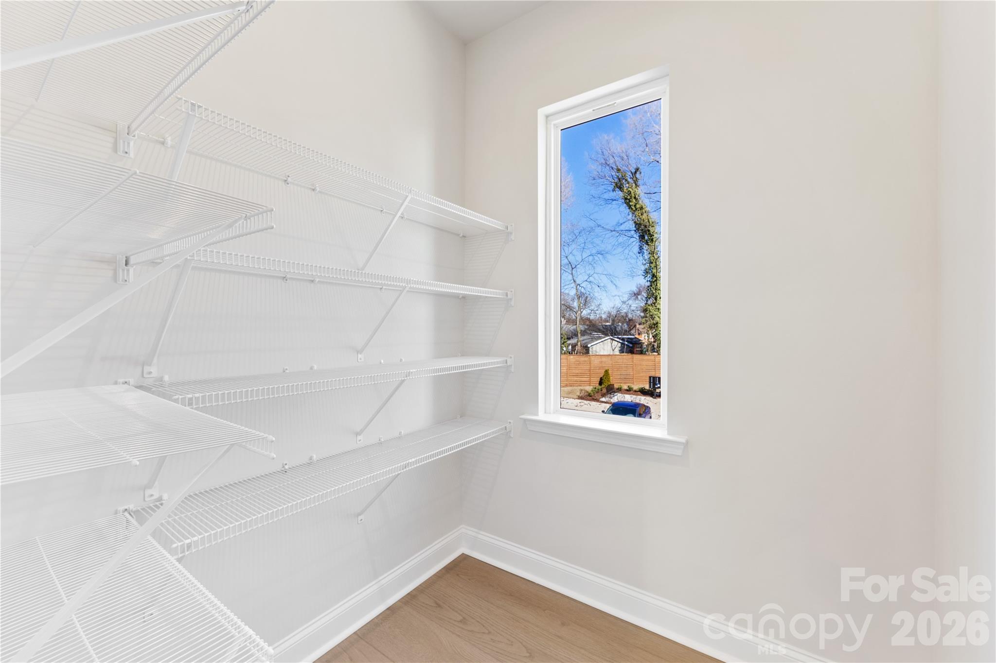 Photo 15 of 905 Archway Lane, Charlotte, NC