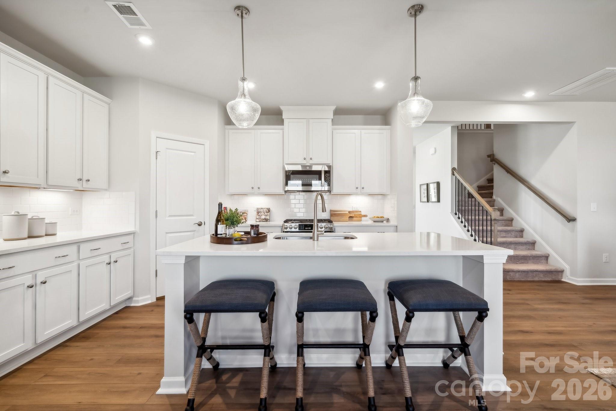Photo 11 of 4208 Vista Pine Drive, Charlotte, NC
