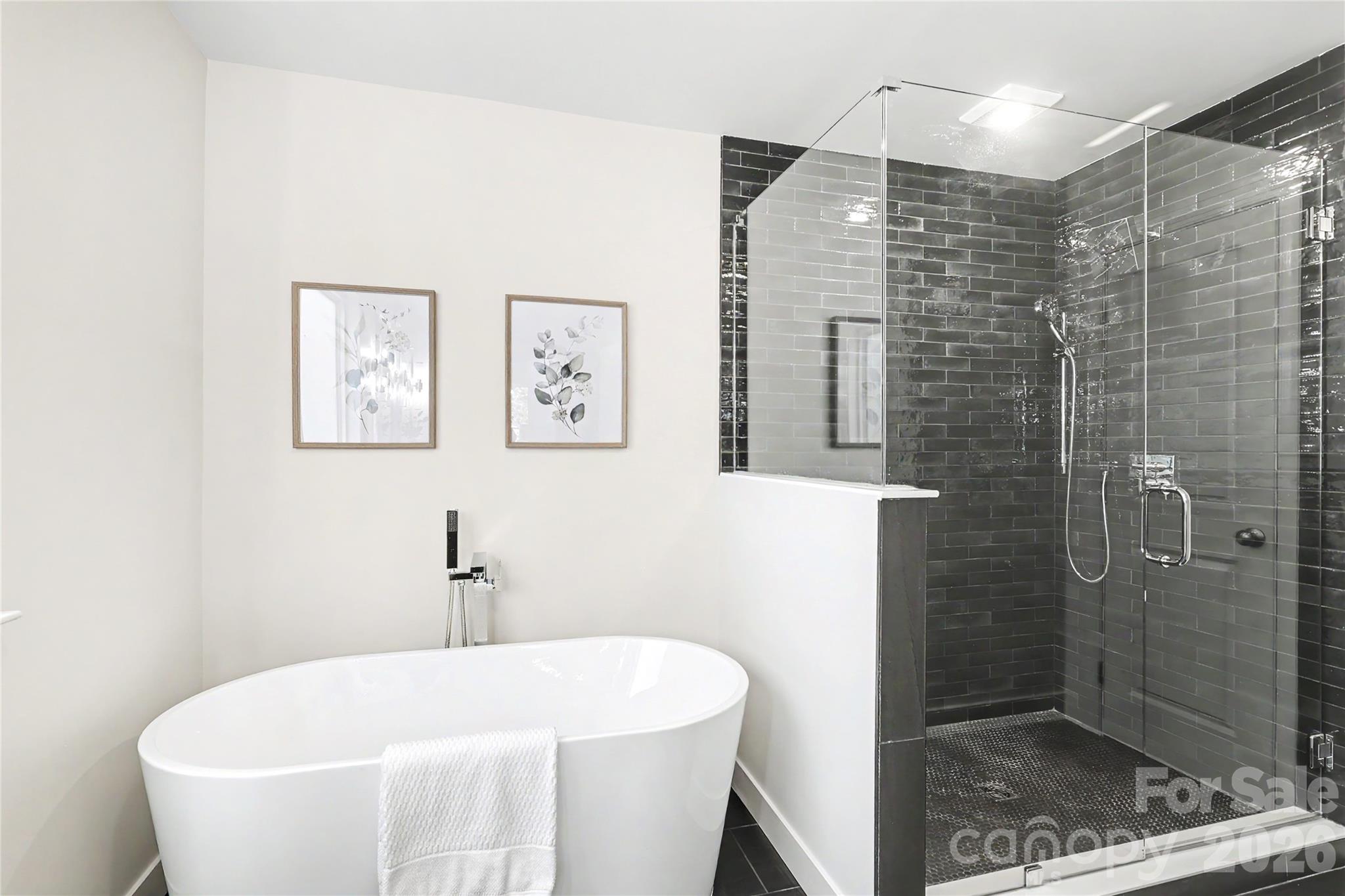 Home for sale at 3834 Moultrie Street, Charlotte, NC — photo 28 of 38