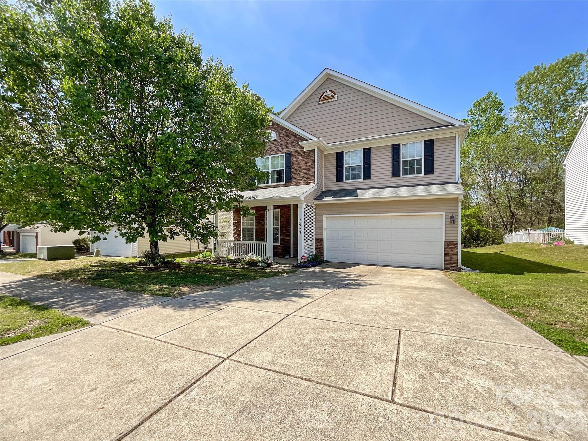 Home for sale at 15137 Oldcorn Lane, Charlotte, NC — photo 1 of 36