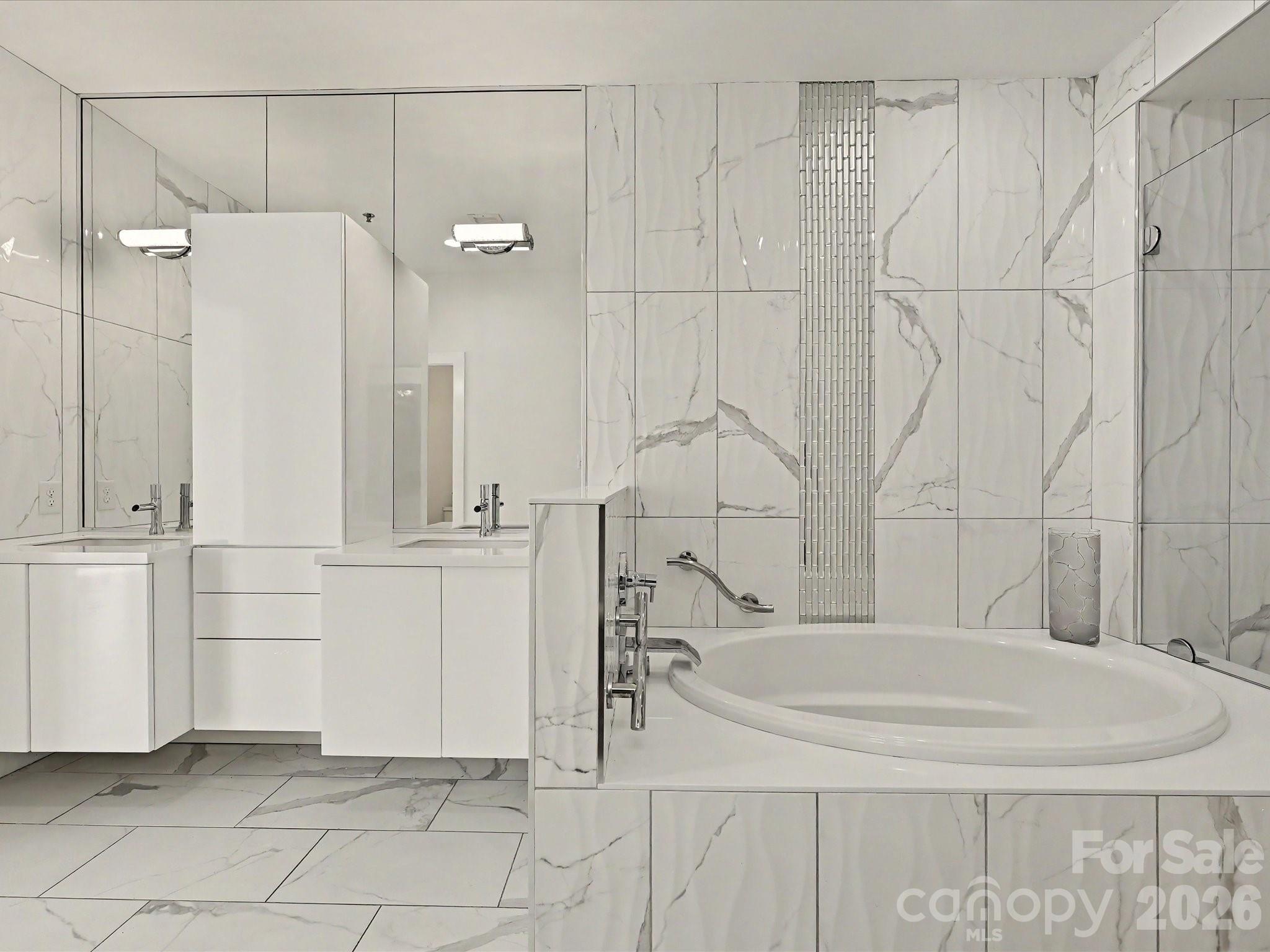 Photo 24 of 127 N Tryon Street509, Charlotte, NC