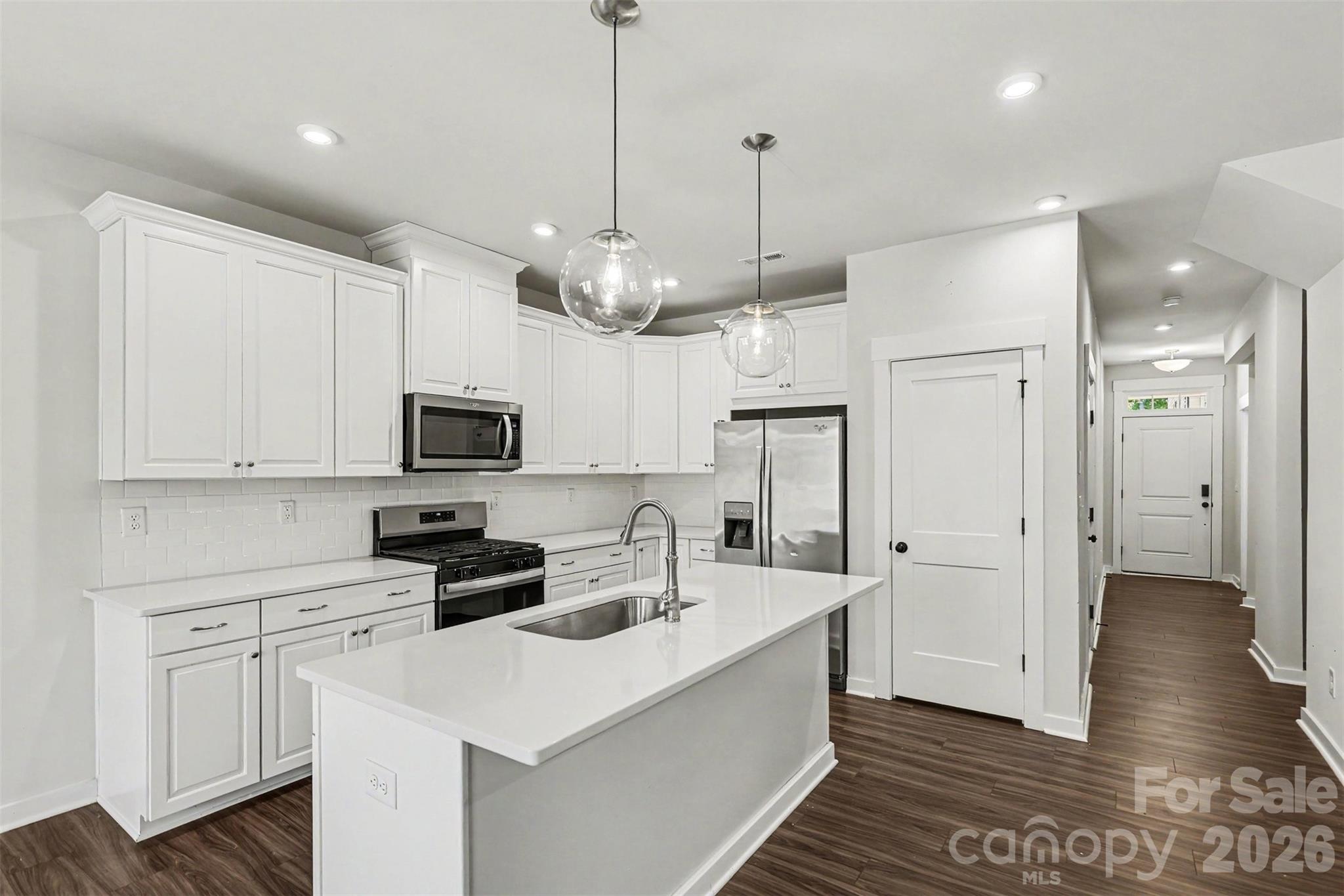 Photo 10 of 9521 Munsing Drive, Charlotte, NC