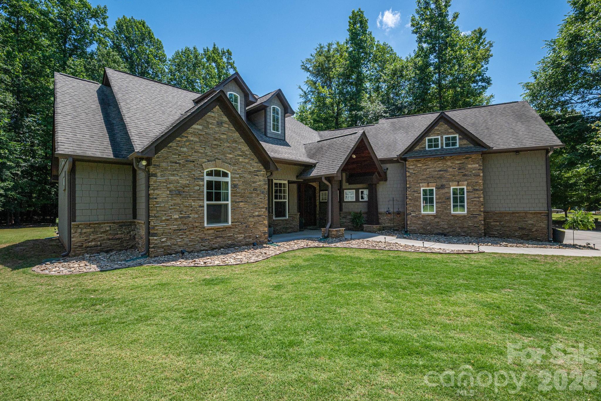 489 Evergreen Road, Lake Wylie, SC - photo 3 of 48