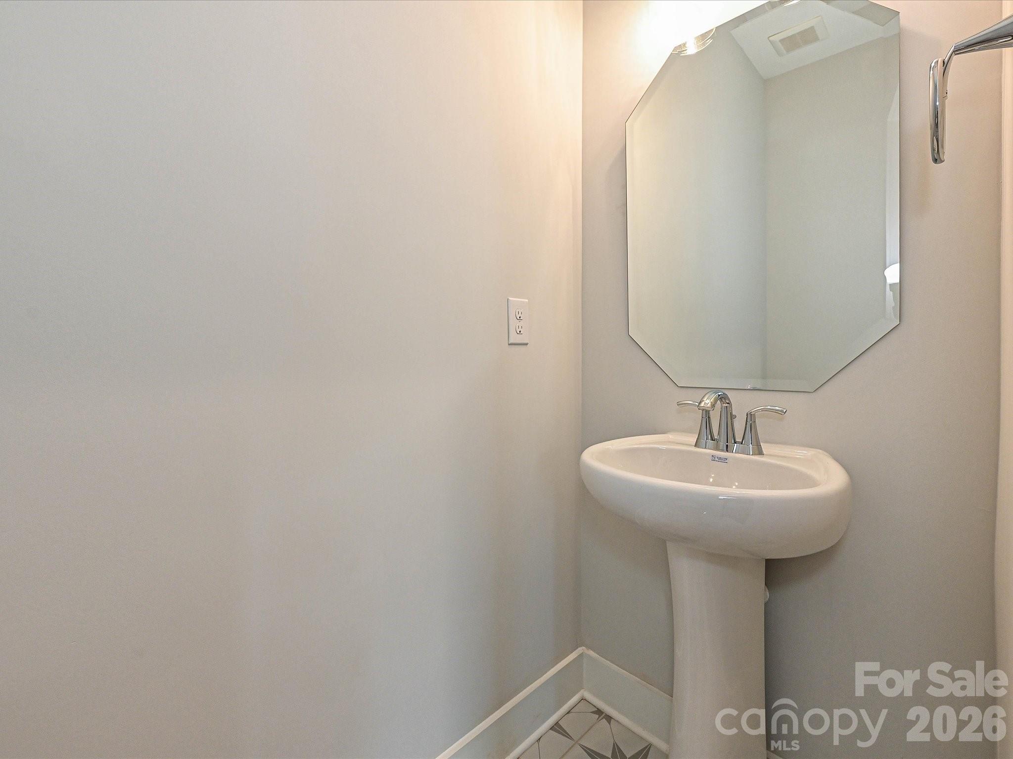 Photo 29 of 1615 Polk StreetEQX0208, Charlotte, NC