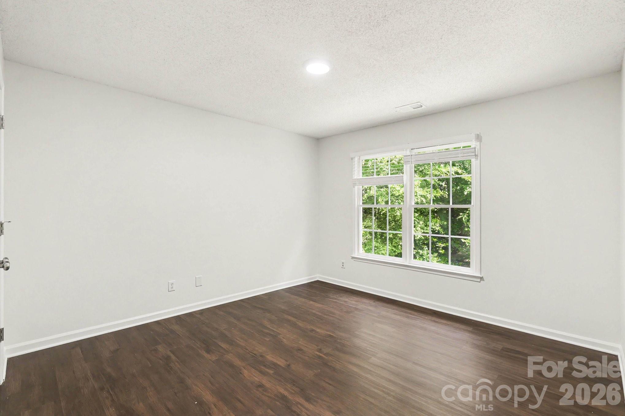 5802 Swanston Drive, Charlotte, NC - photo 12 of 19