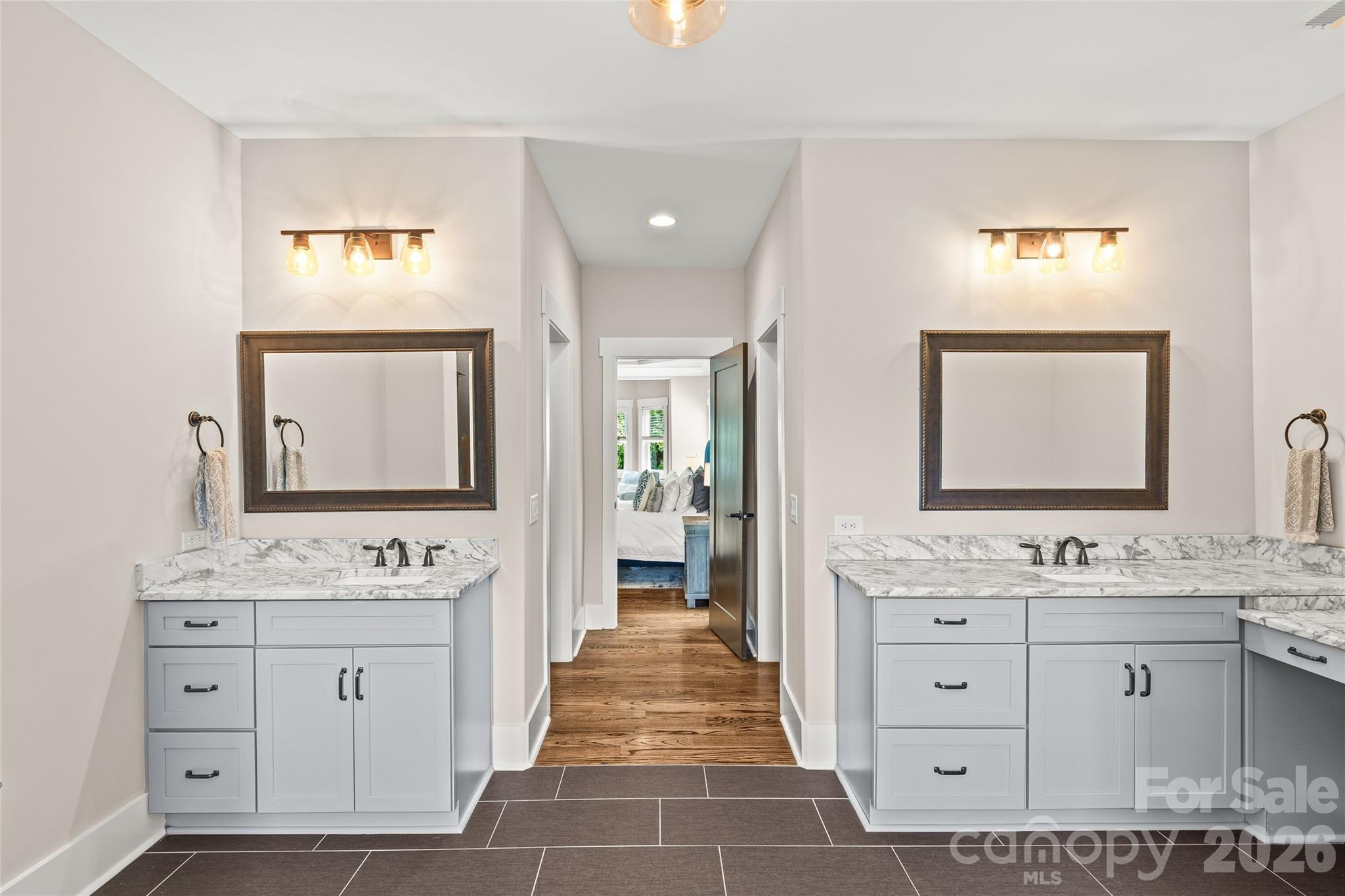 815 W Kingston Avenue, Charlotte, NC - photo 22 of 49