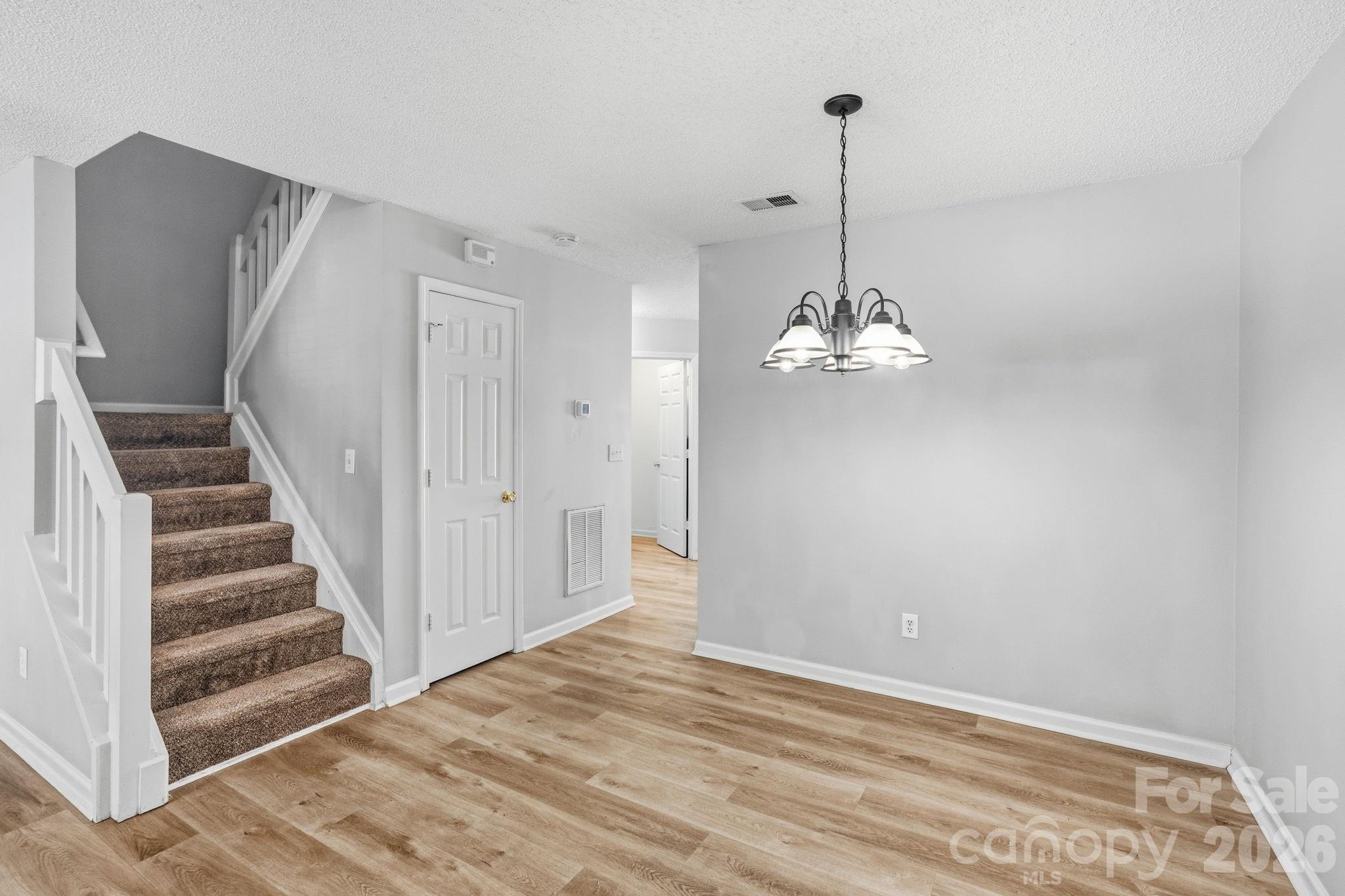 Photo 6 of 10142 Forest Landing Drive, Charlotte, NC