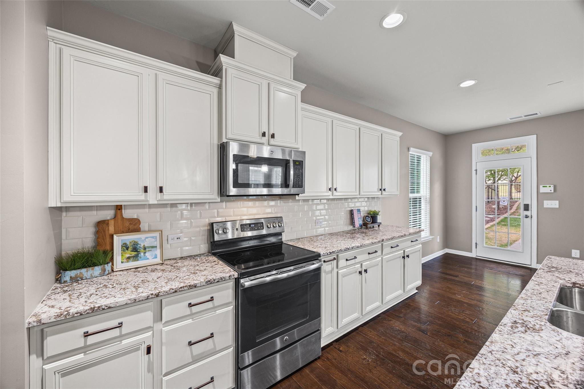 6179 Cloverdale Drive, Fort Mill, SC - photo 11 of 40
