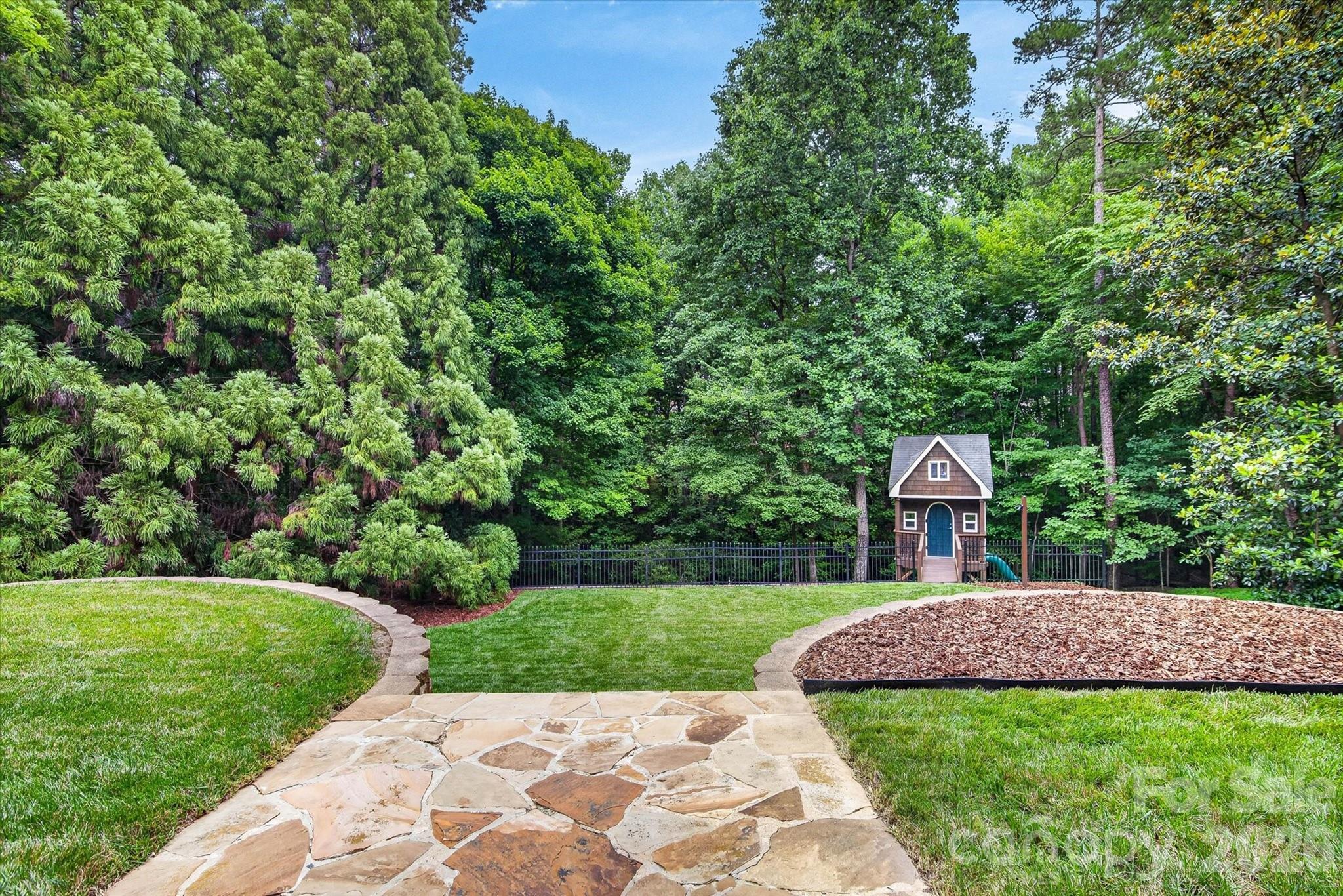 Photo 45 of 2929 Providence Trail Lane, Charlotte, NC