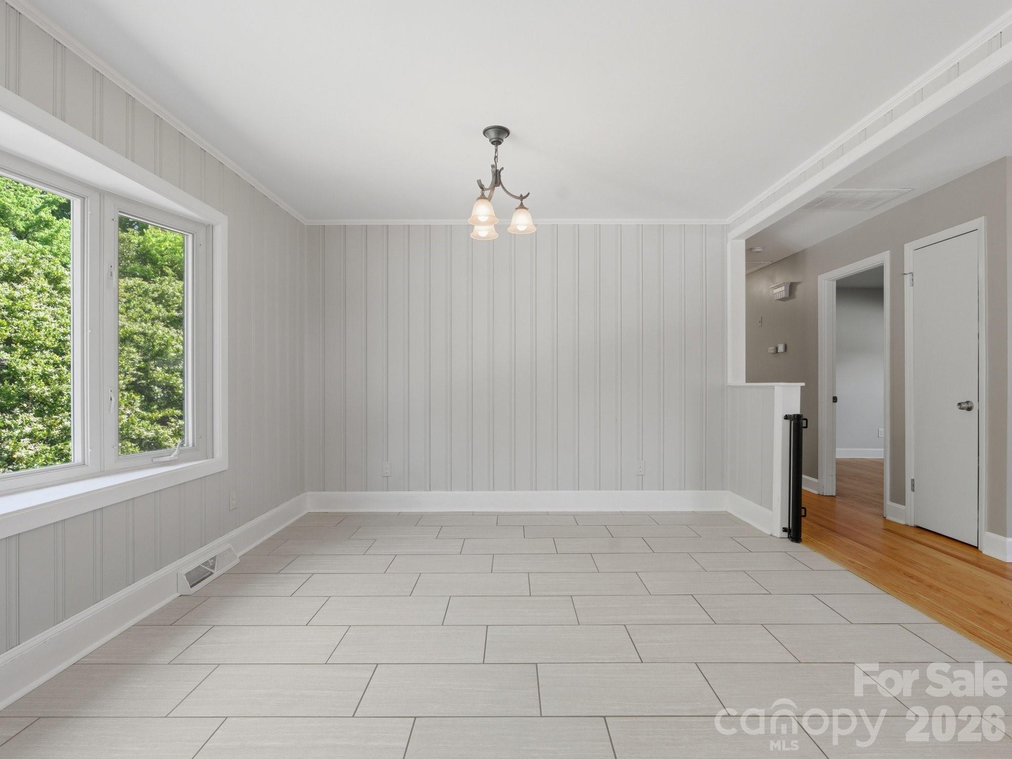 7401 Woodstream Drive, Charlotte, NC - photo 11 of 40