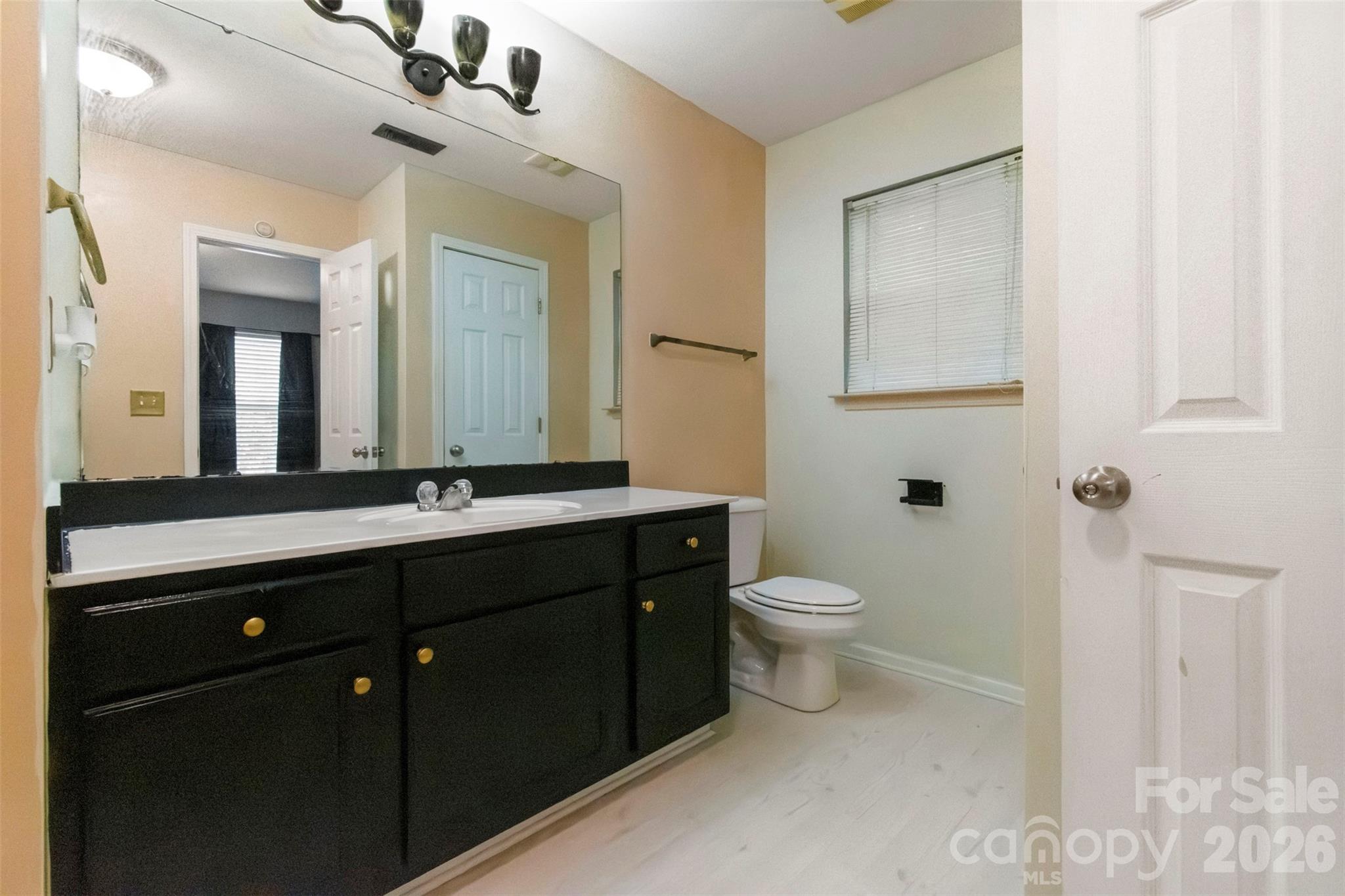 Photo 14 of 5541 Peachwood Drive, Charlotte, NC