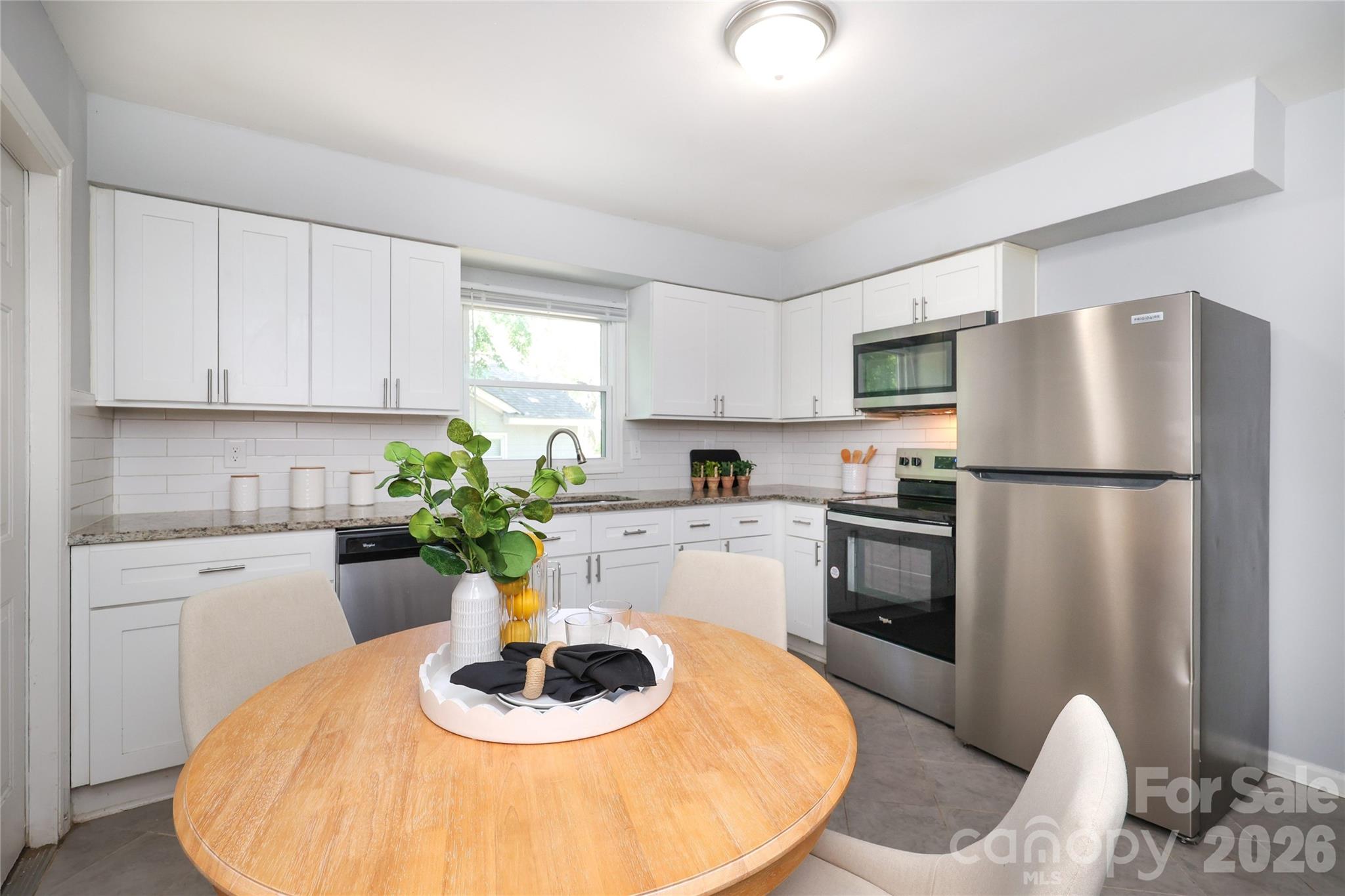 609 Fawnbrook Lane, Charlotte, NC - photo 10 of 26
