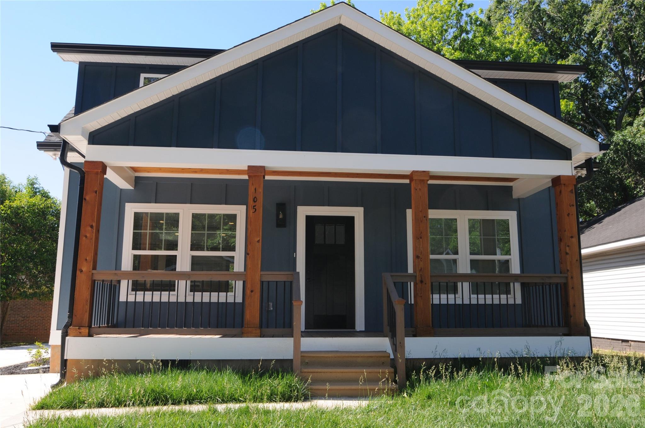 Photo 4 of 105 W 6th Avenue, Gastonia, NC