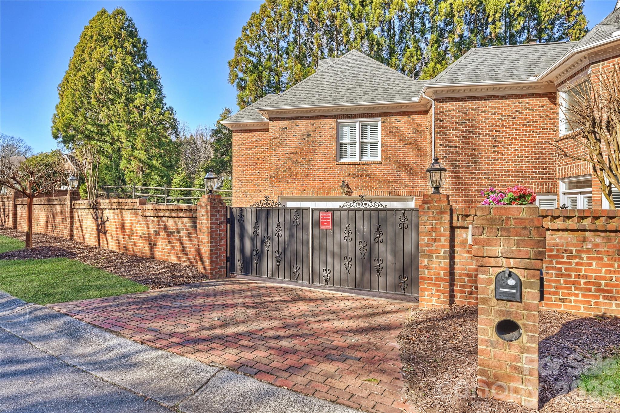 Photo 3 of 5242 Colony Road, Charlotte, NC