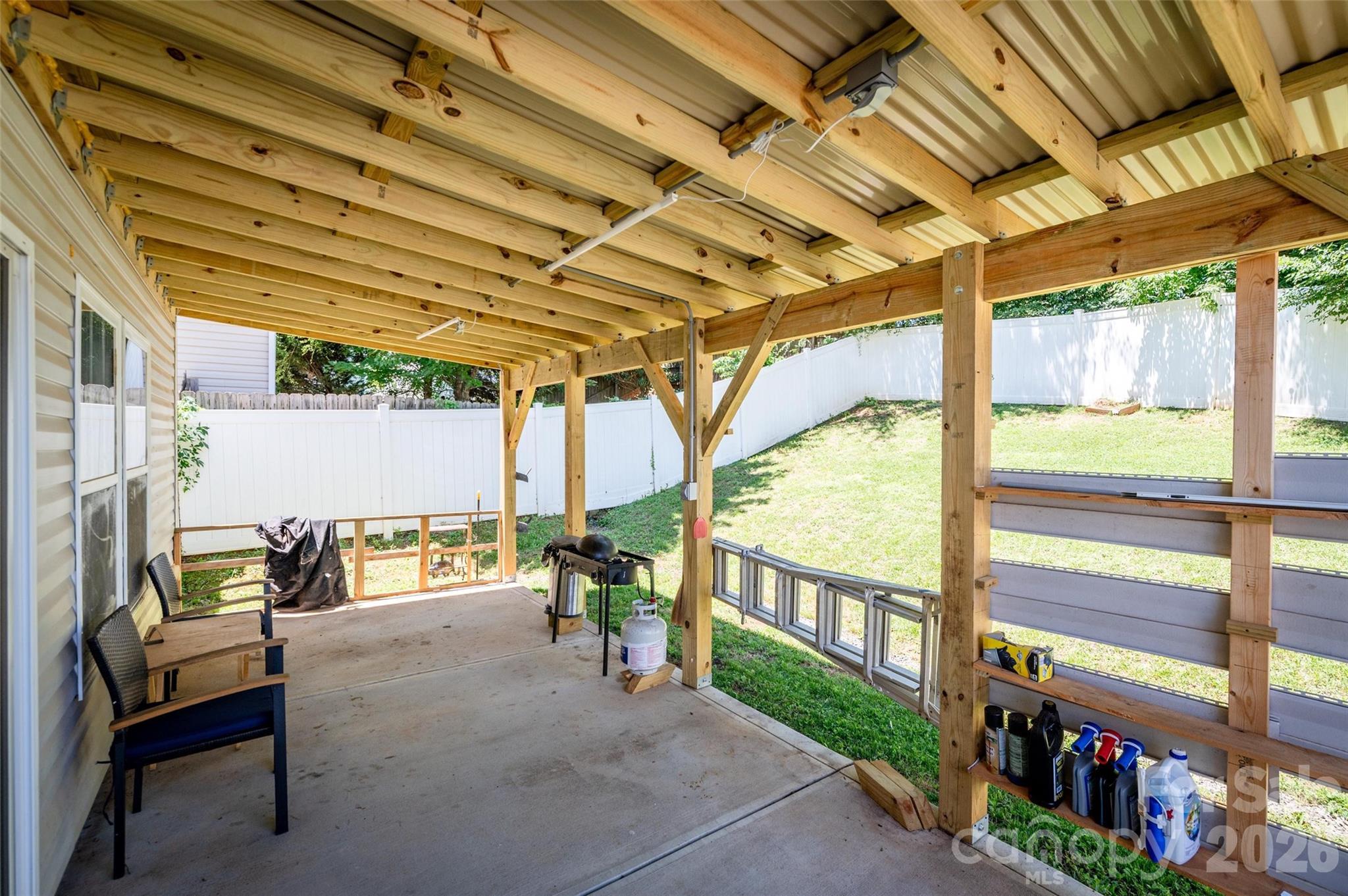 Photo 20 of 7343 Fox Point Drive, Charlotte, NC