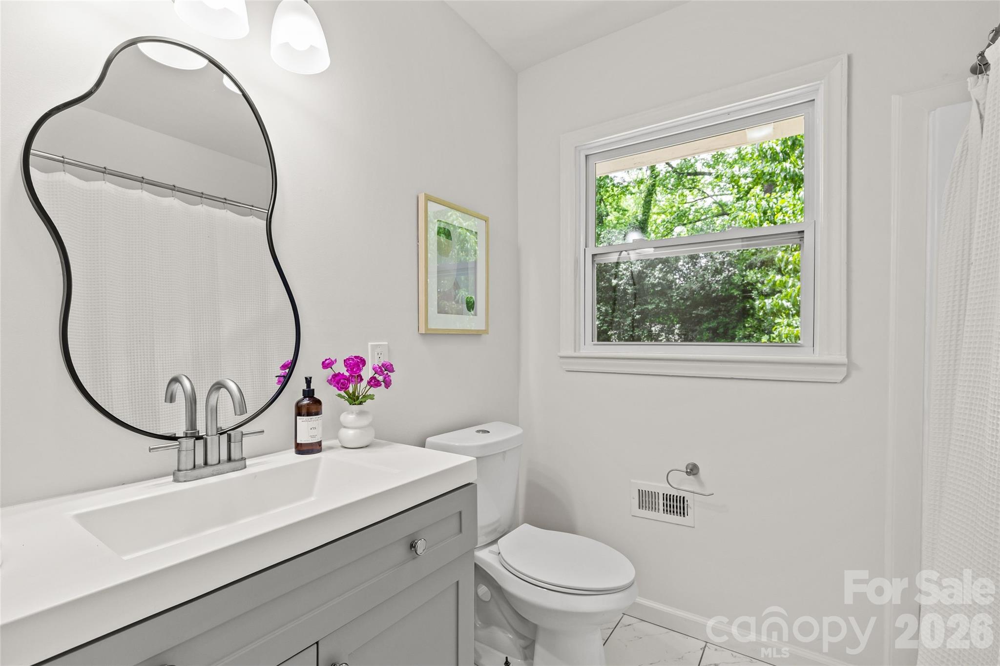 1915 Birchcrest Drive, Charlotte, NC - photo 15 of 26