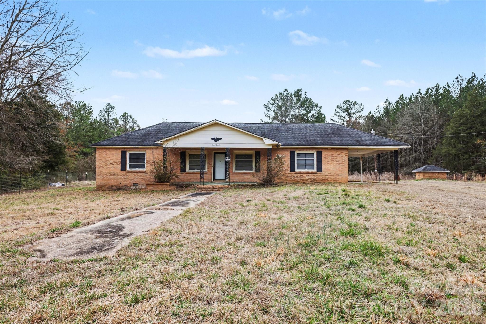 596 Armory Road, Chester, SC