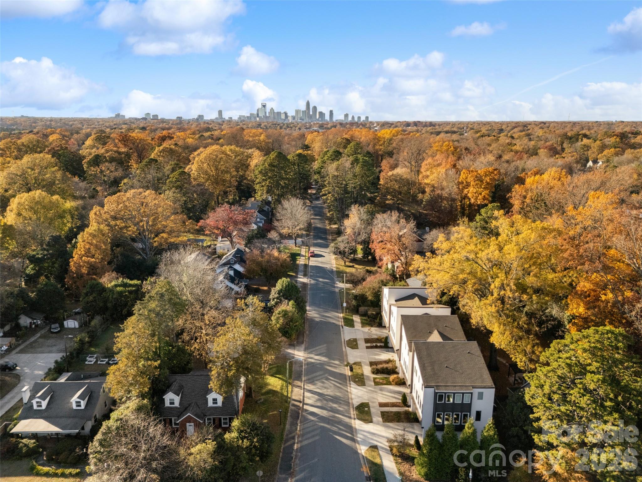 Photo 5 of 1549 Pinecrest Avenue, Charlotte, NC