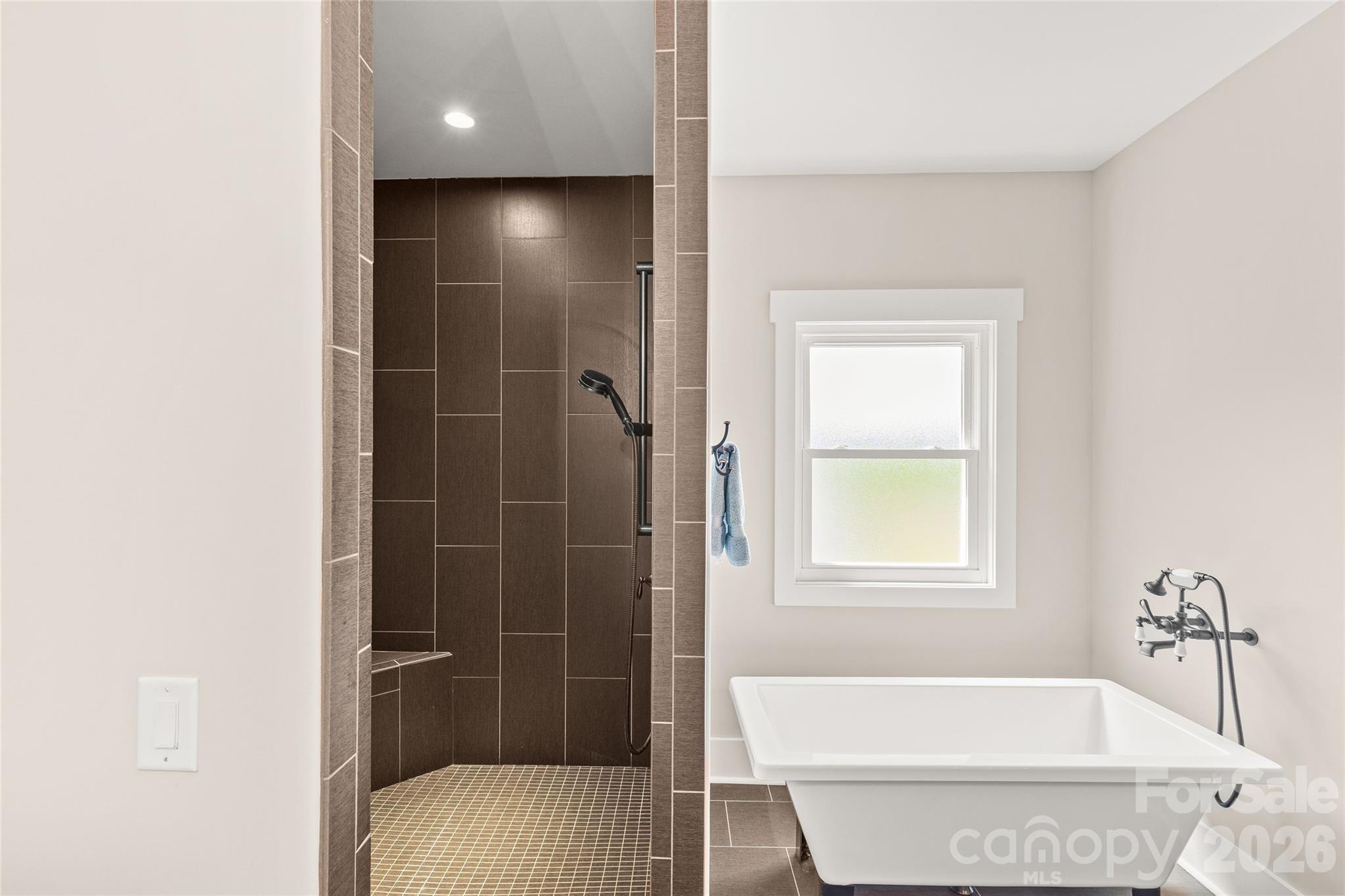 815 W Kingston Avenue, Charlotte, NC - photo 24 of 49