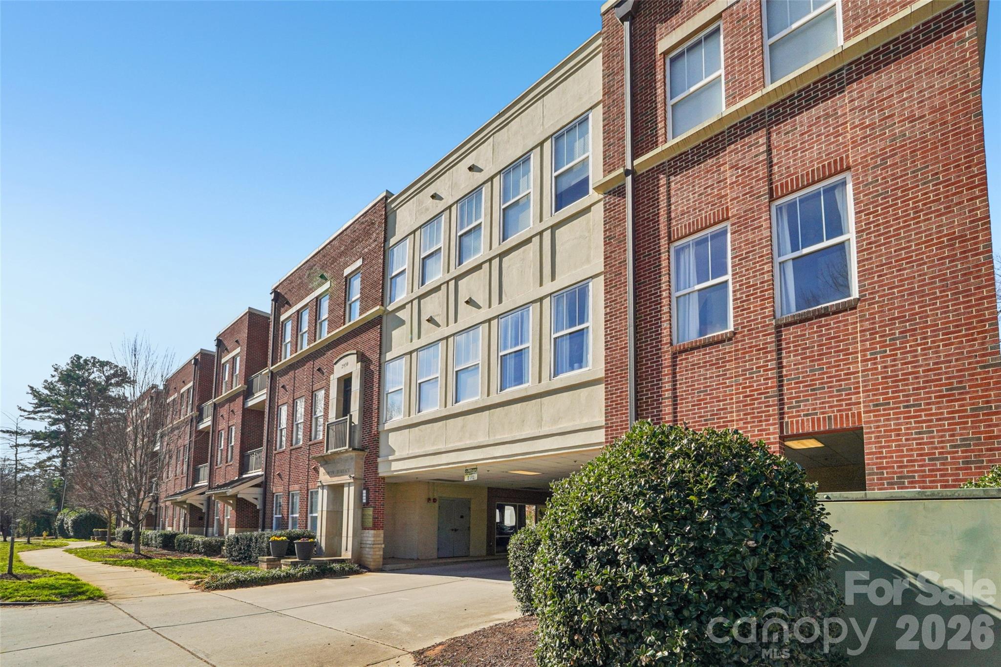 Photo 25 of 2952 Selwyn Avenue203, Charlotte, NC
