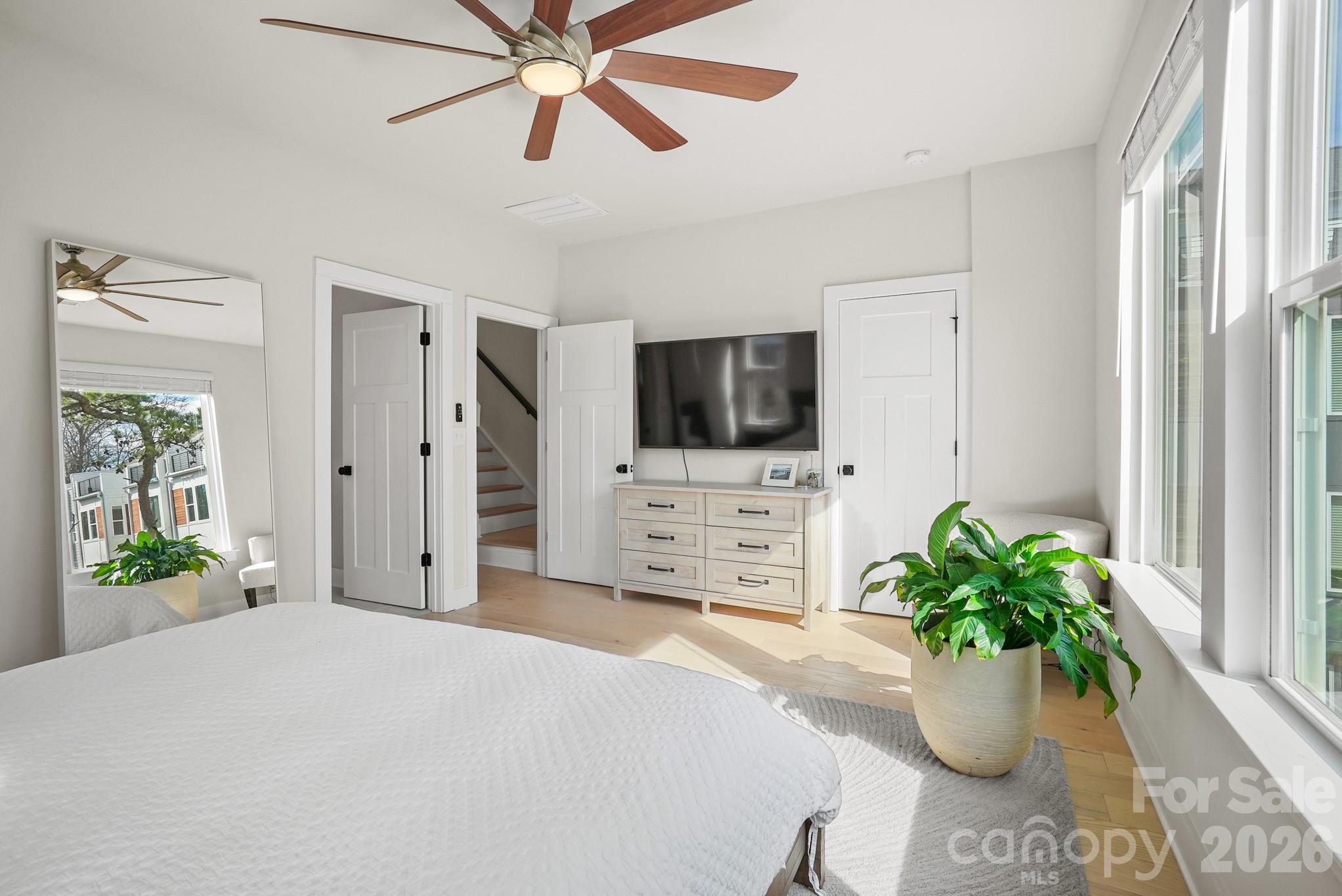 6021 Irwins Branch Drive, Charlotte, NC - photo 17 of 41