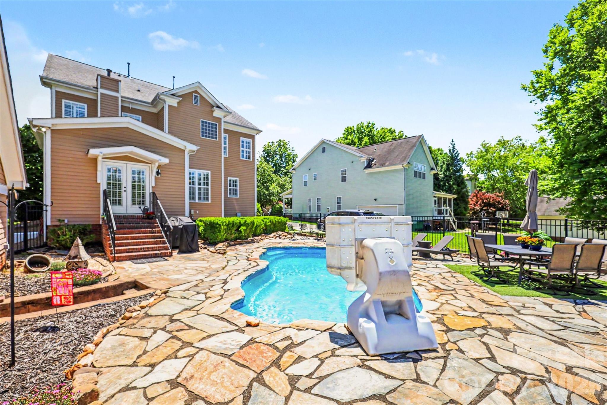 515 Academy Street, McAdenville, NC - photo 37 of 41