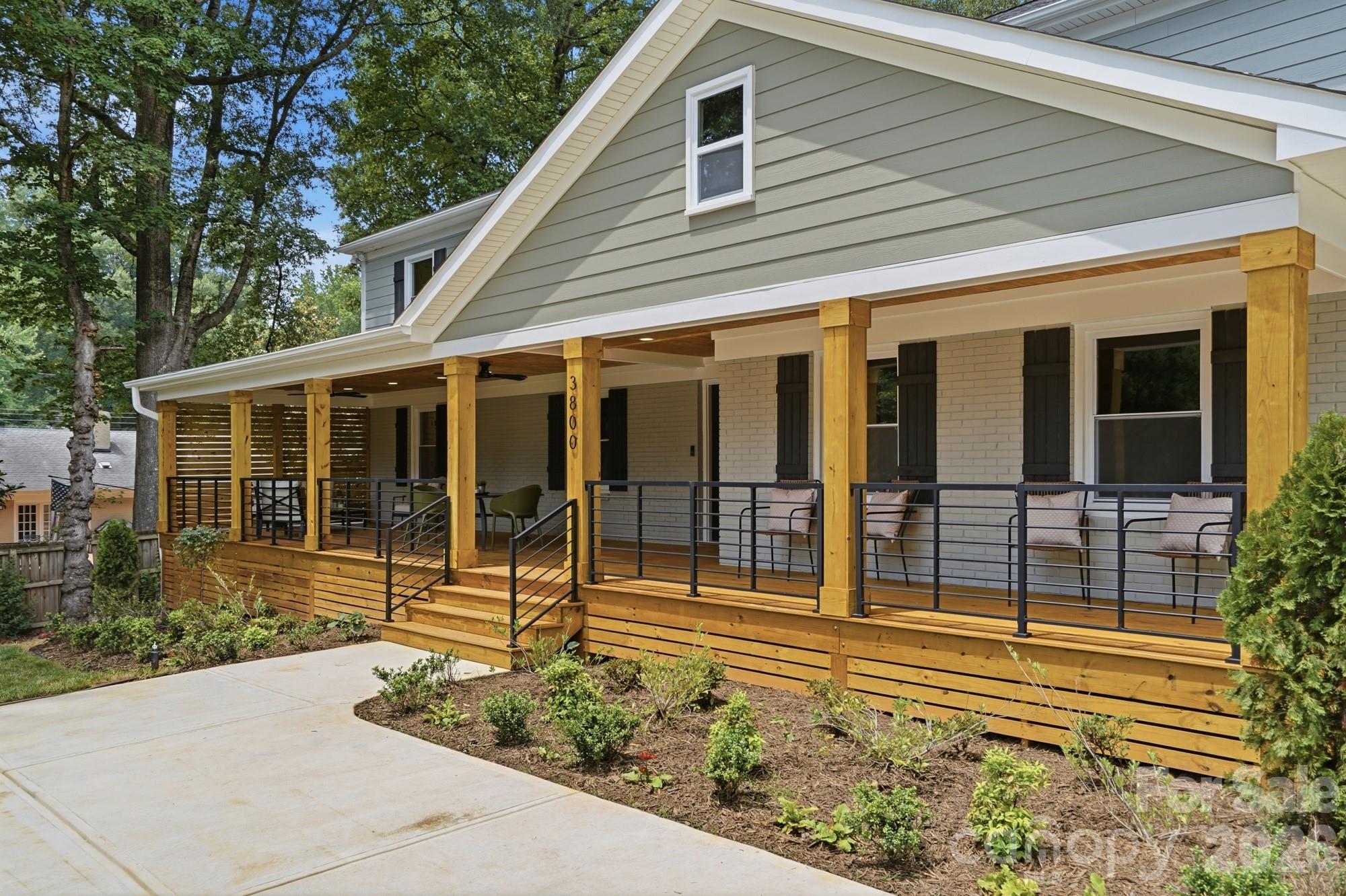 Photo 4 of 3800 Lovett Circle, Charlotte, NC
