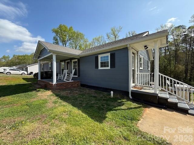 Photo 3 of 636 Willis Road, Dallas, NC