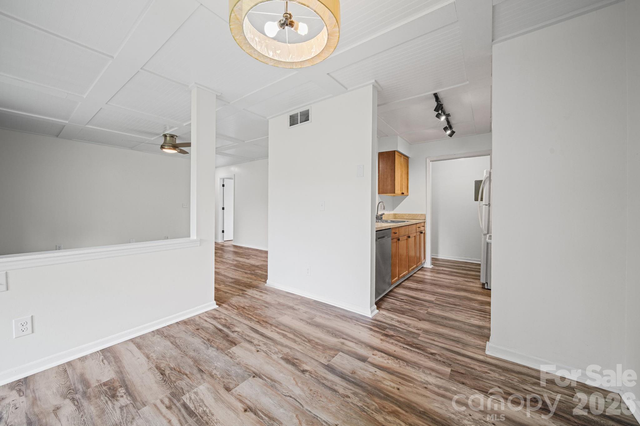 Photo 9 of 11023 Harrowfield Road, Charlotte, NC