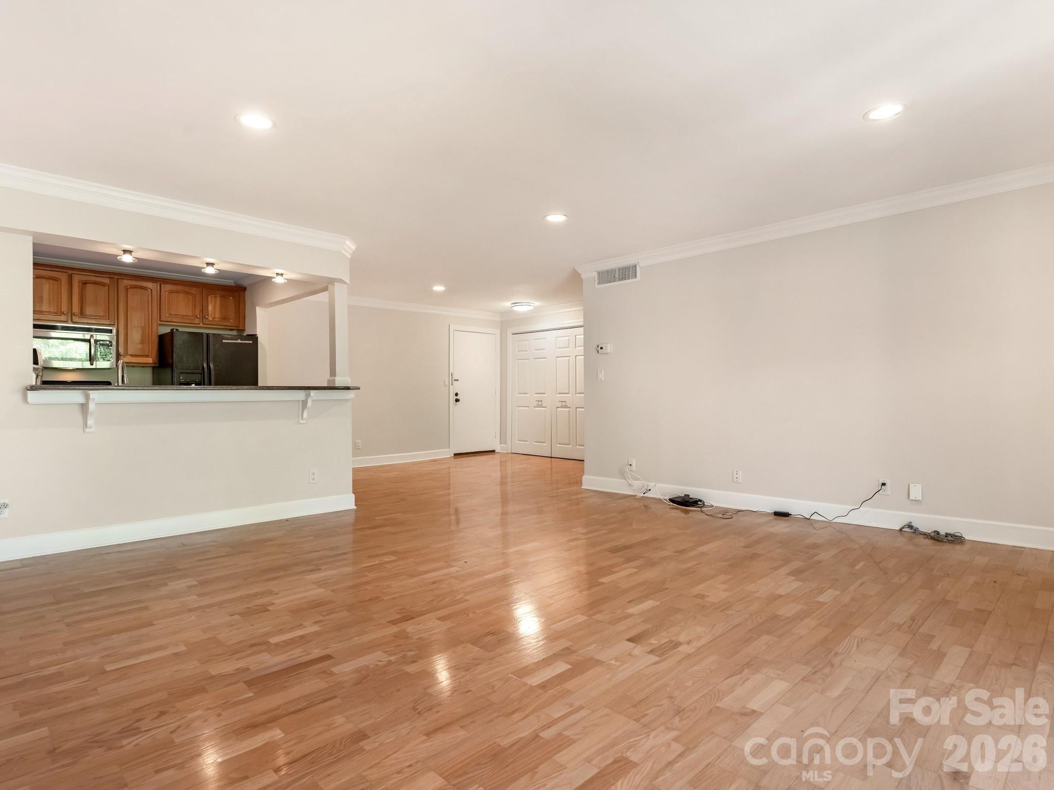 Photo 10 of 1323 Queens Road309, Charlotte, NC