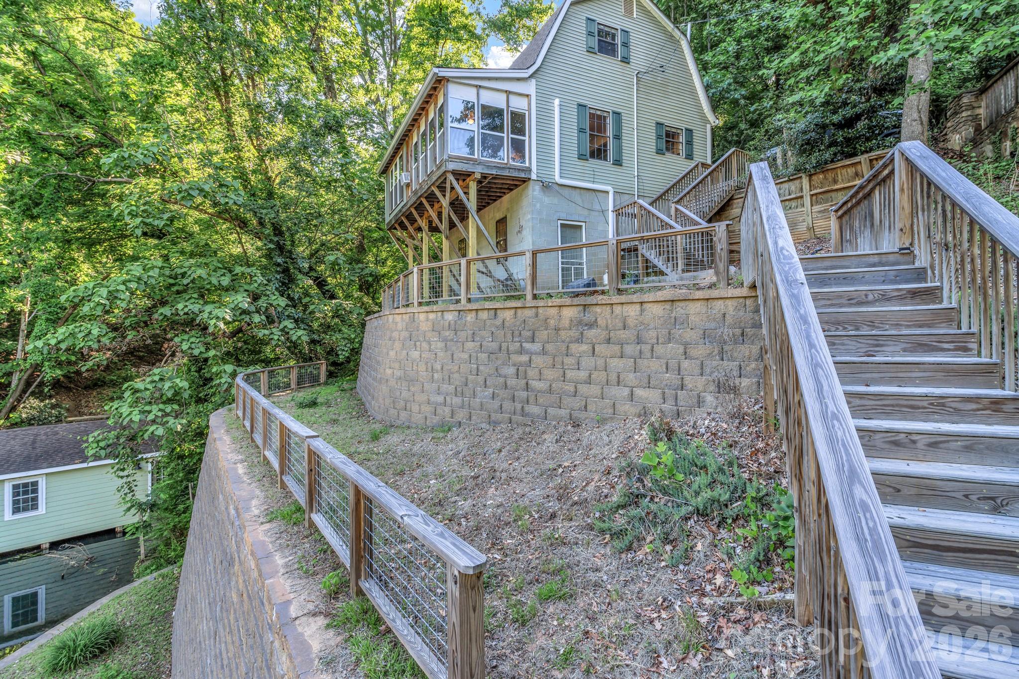 159 Anglers Way, Lake Lure, NC - photo 4 of 40