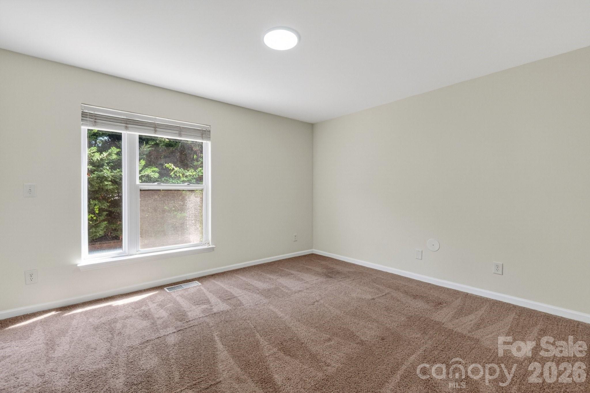 Photo 17 of 639 Raphael Place, Charlotte, NC