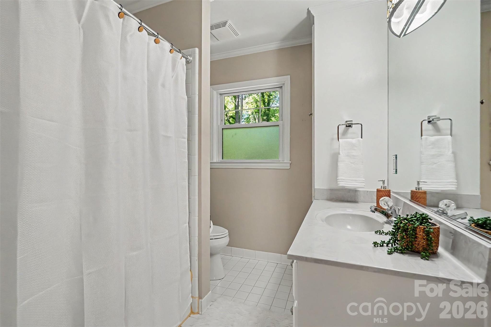 Photo 24 of 4400 Bellwood Lane, Charlotte, NC