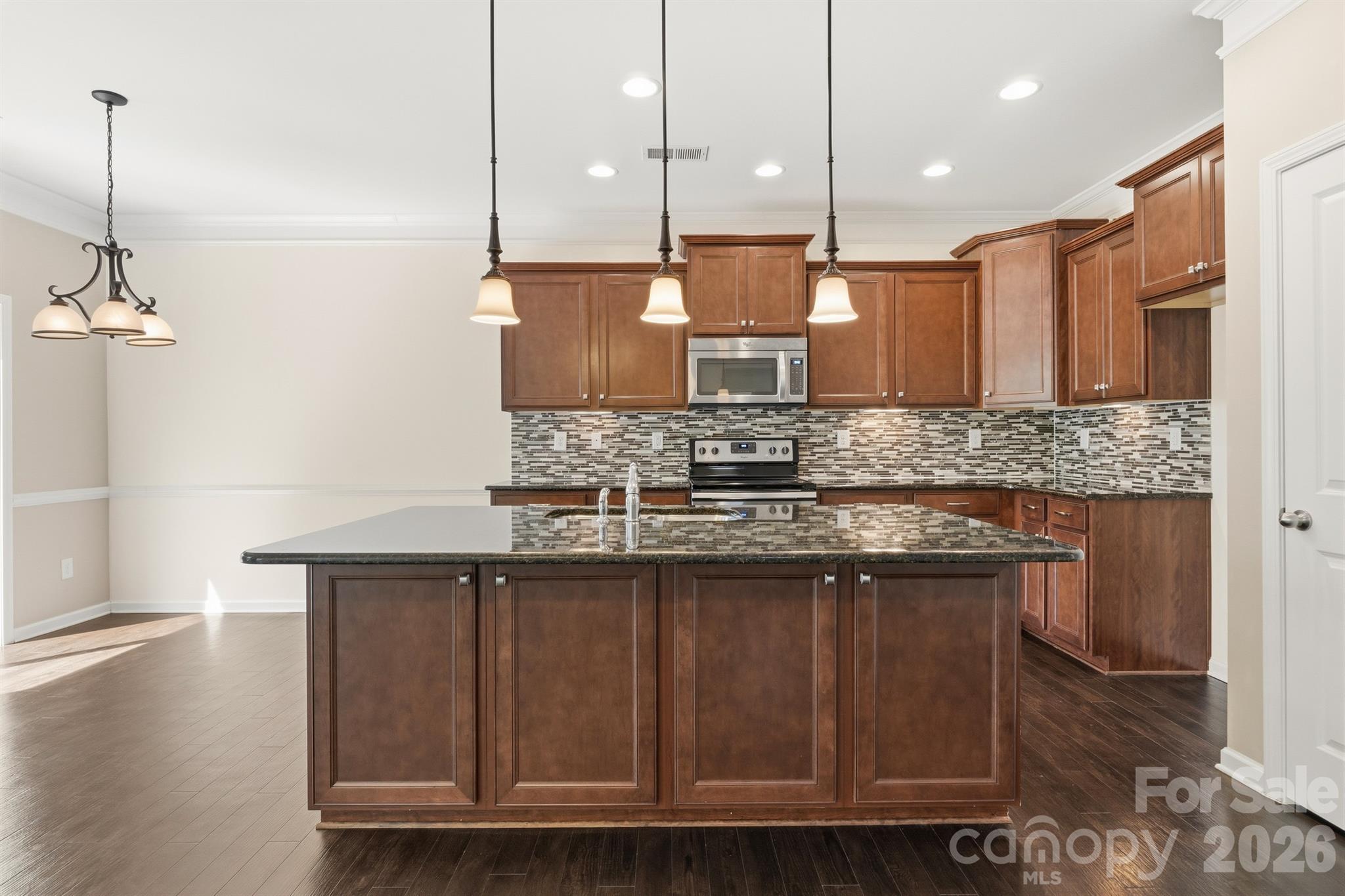 Photo 4 of 106 E Heart Pine Lane, Statesville, NC