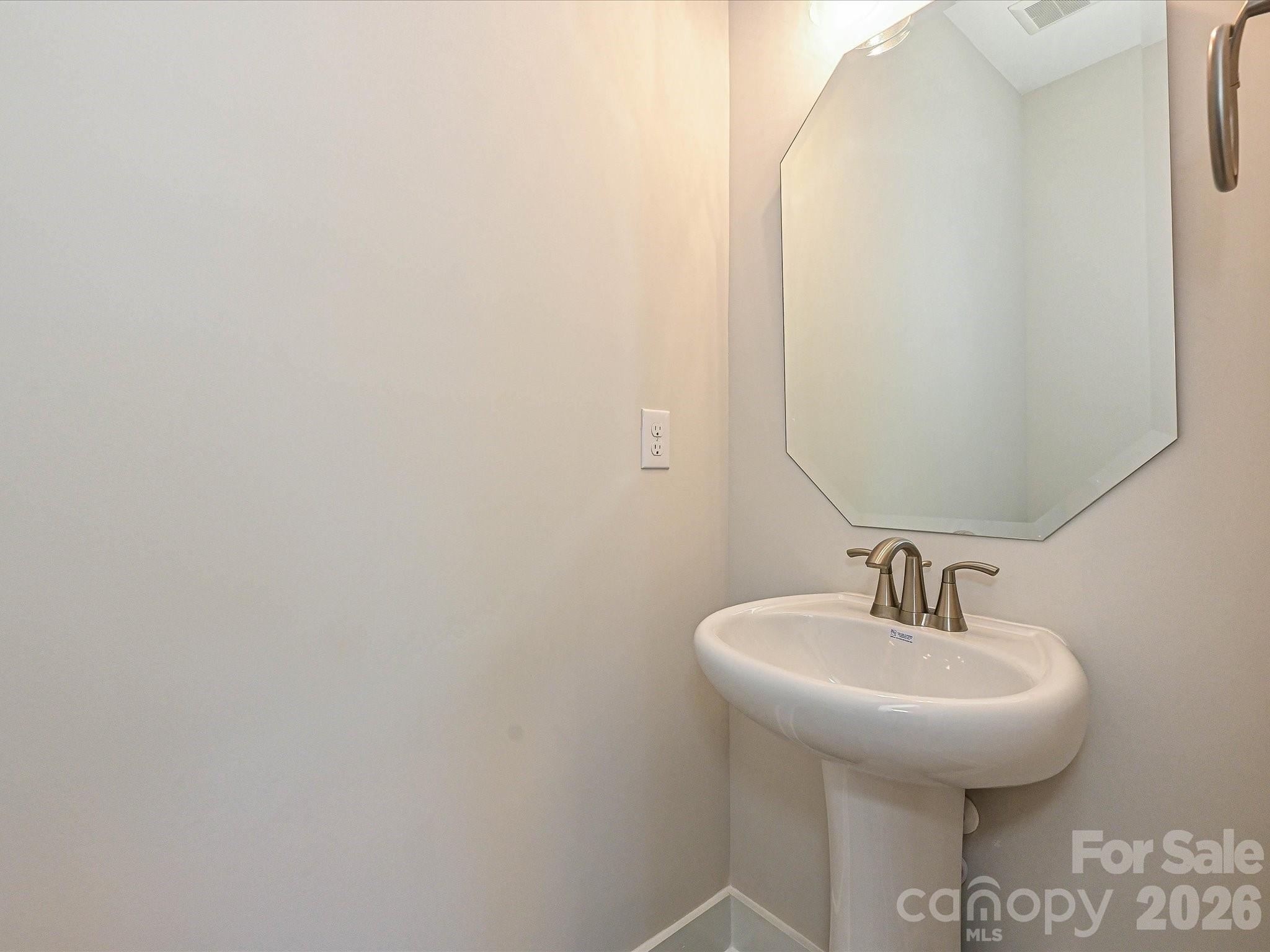Photo 35 of 916 Callahan StreetEQX1666, Charlotte, NC