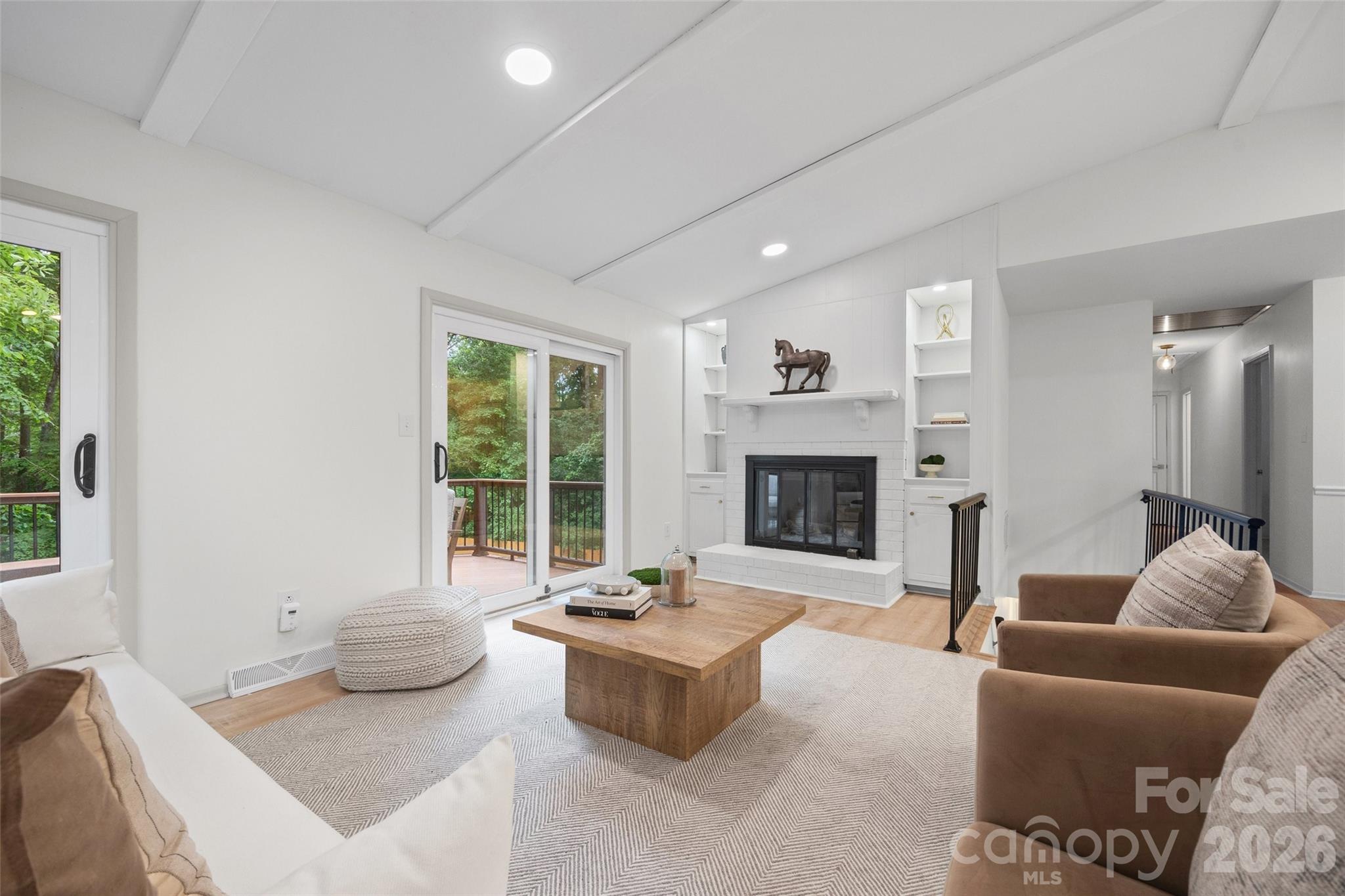 Photo 10 of 734 Charter Place, Charlotte, NC