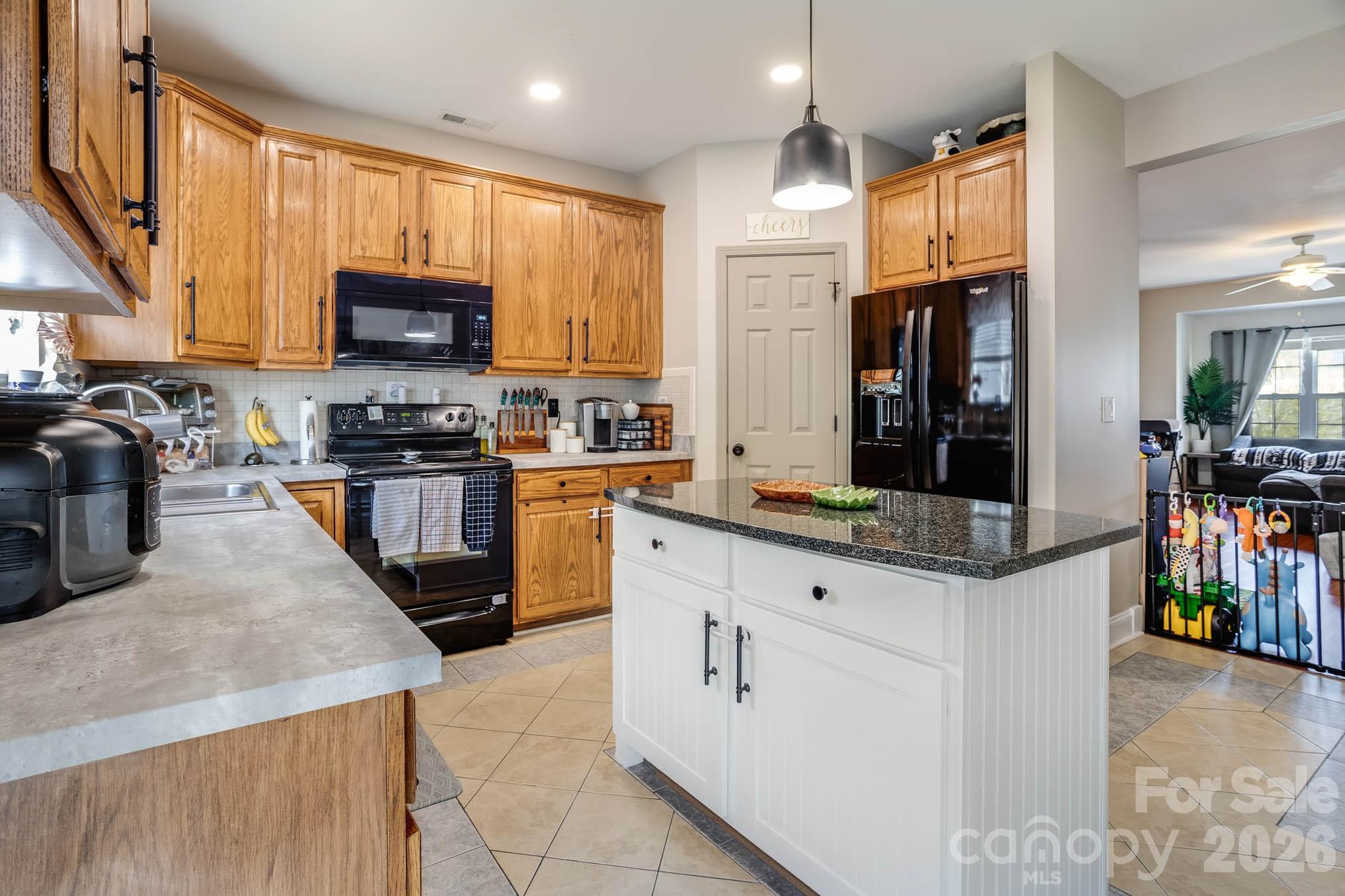 128 Rock Ridge Lane, Mount Holly, NC - photo 10 of 32