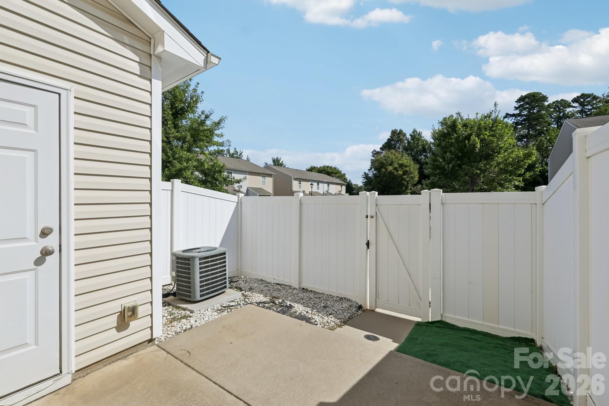 Photo 30 of 12720 Livengood Lane, Charlotte, NC