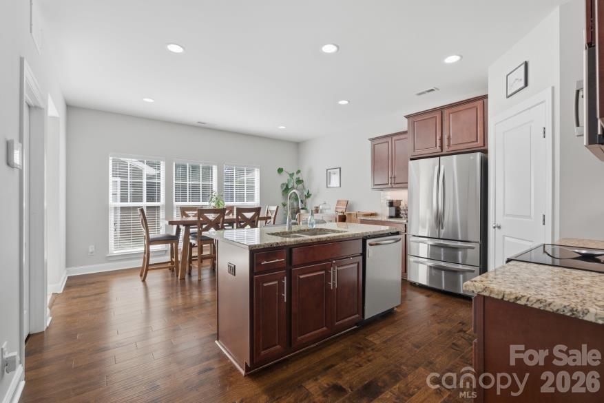 Photo 9 of 8737 Aspinwall Drive, Charlotte, NC