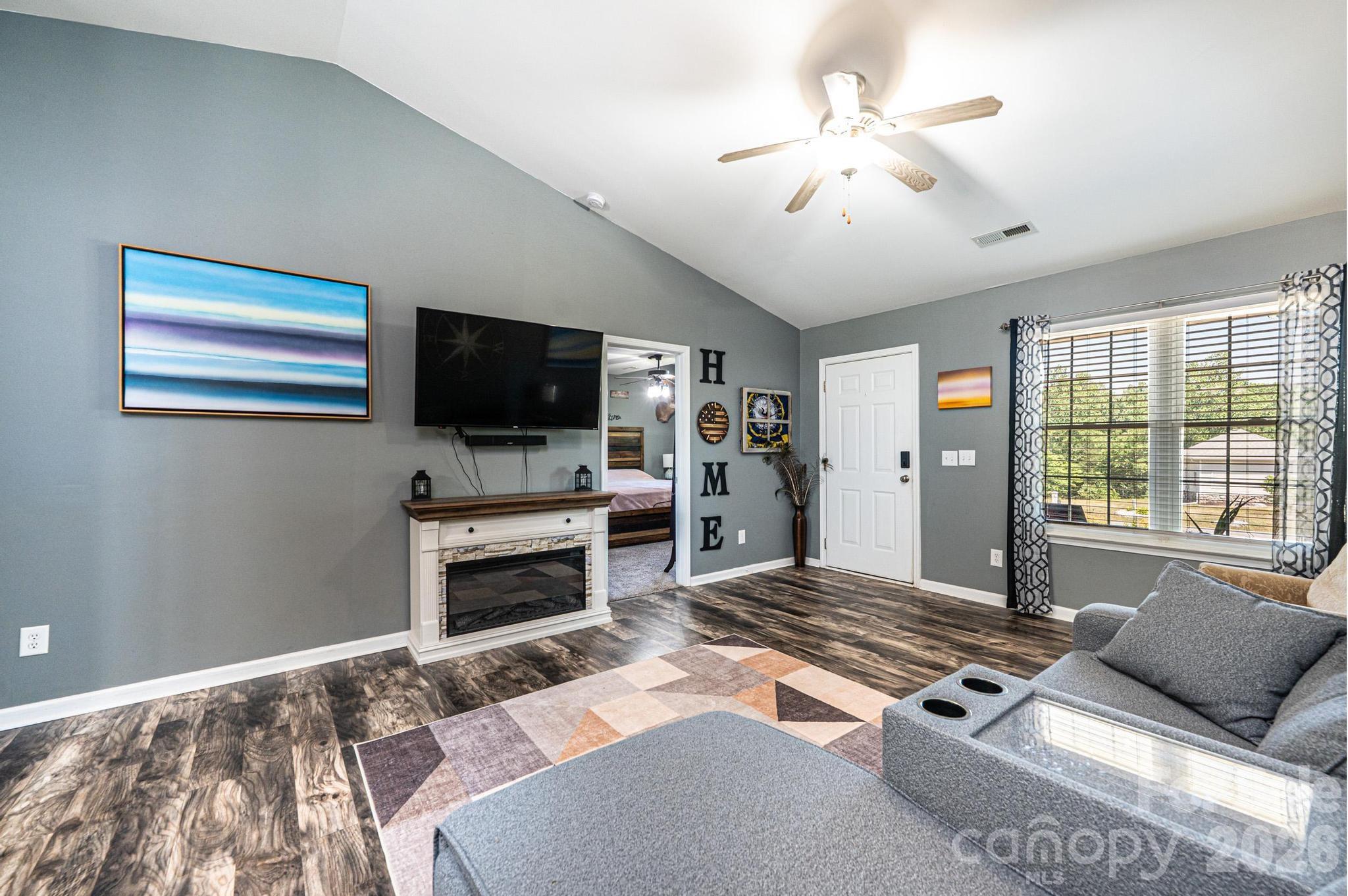 205 Winding Cedar Drive, Statesville, NC - photo 19 of 46