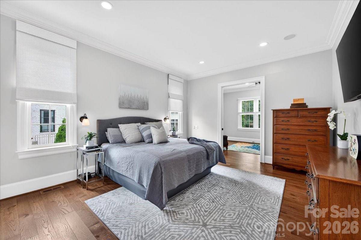 2135 Sharon Avenue, Charlotte, NC - photo 13 of 44
