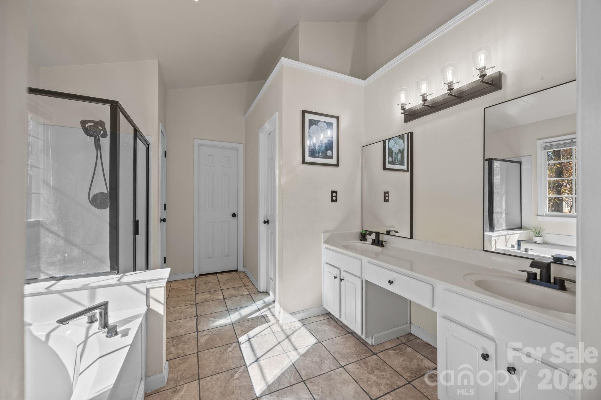 Photo 20 of 7708 Harrington Woods Road, Charlotte, NC