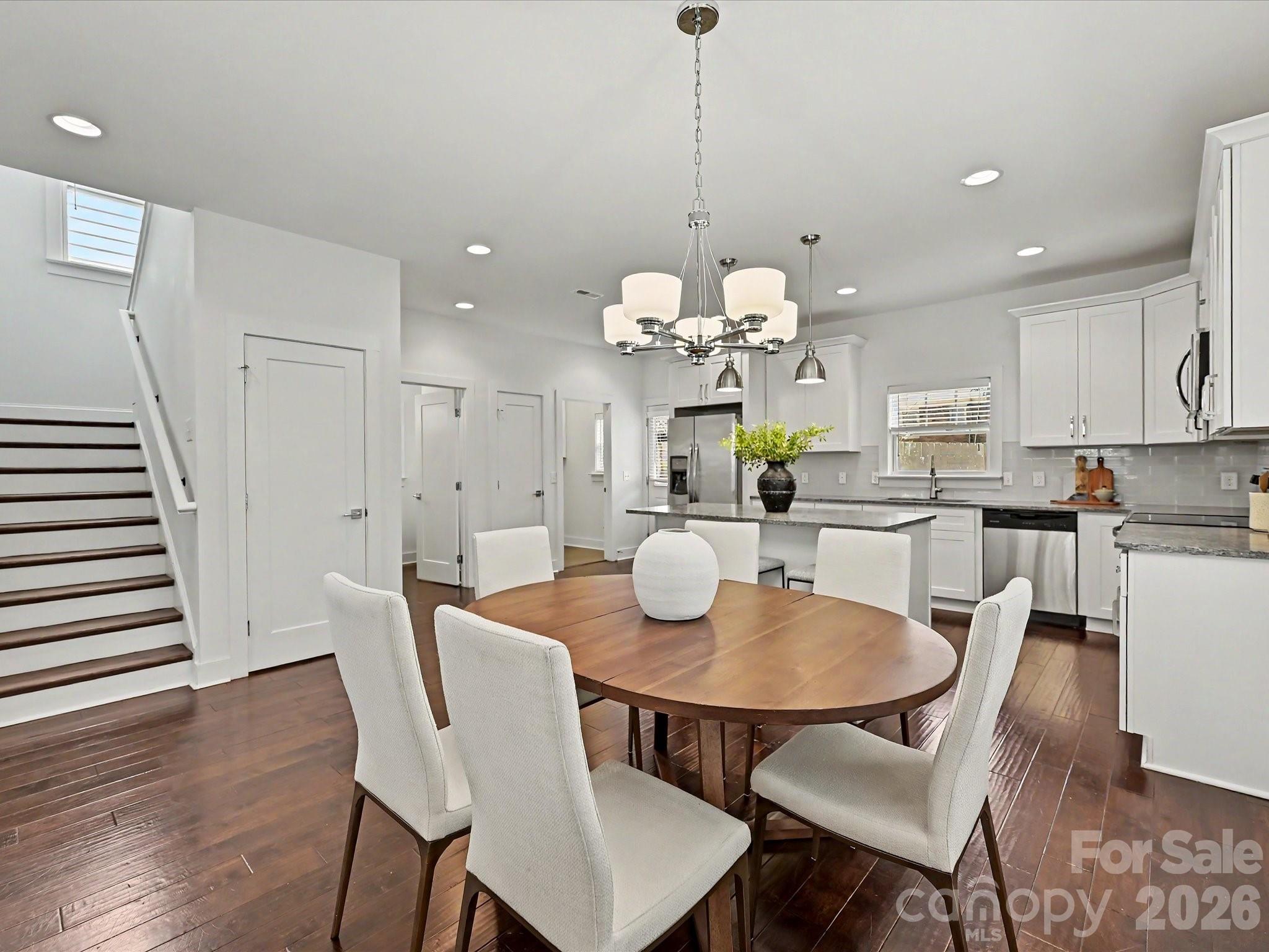 1216 Lomax Avenue, Charlotte, NC - photo 10 of 38