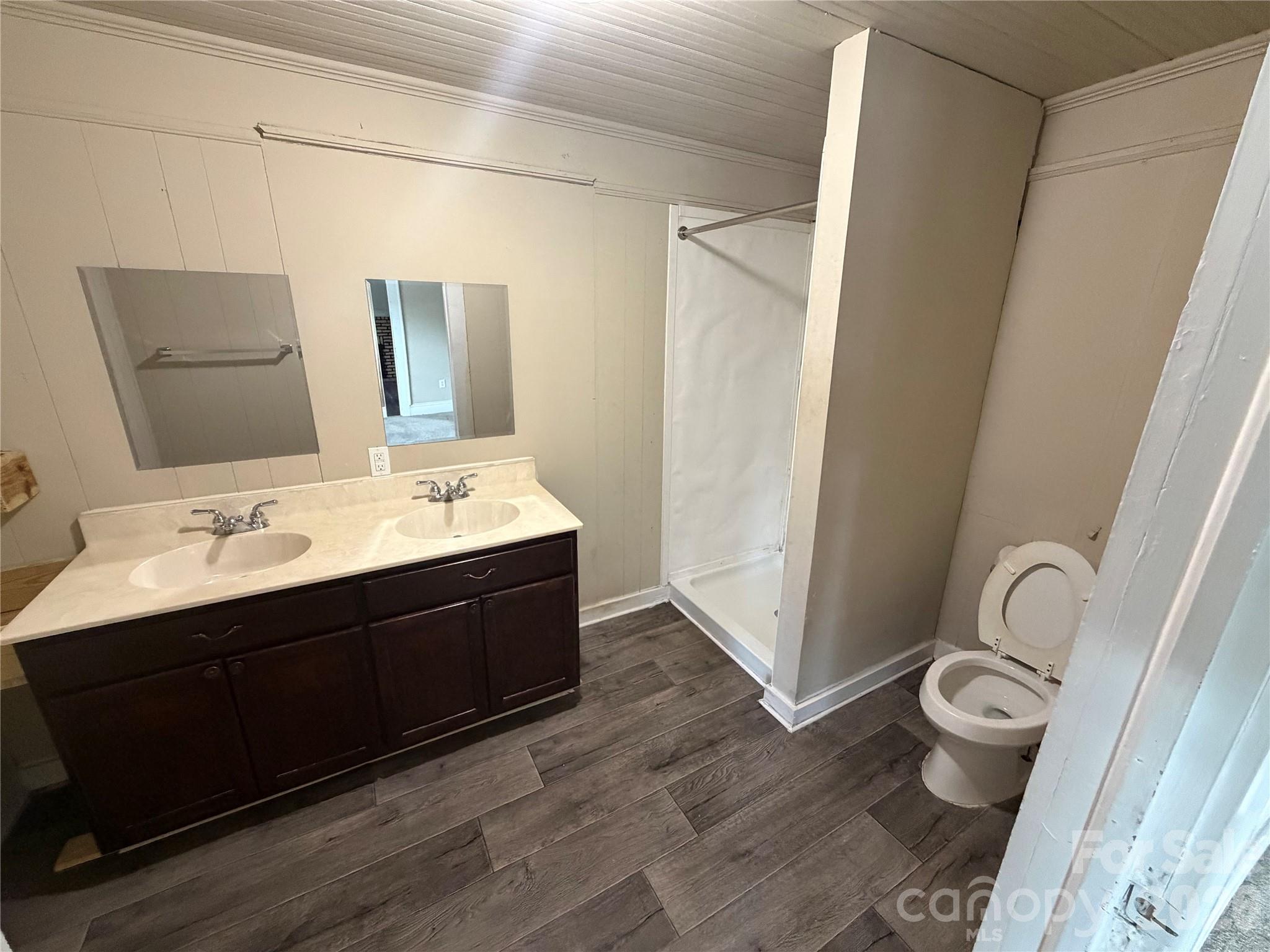 1002 N Salisbury Avenue, Spencer, NC - photo 7 of 13