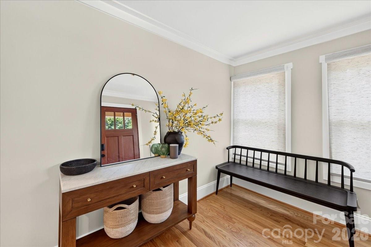 Home for sale at 2120 Dalehurst Drive, Charlotte, NC — photo 5 of 40