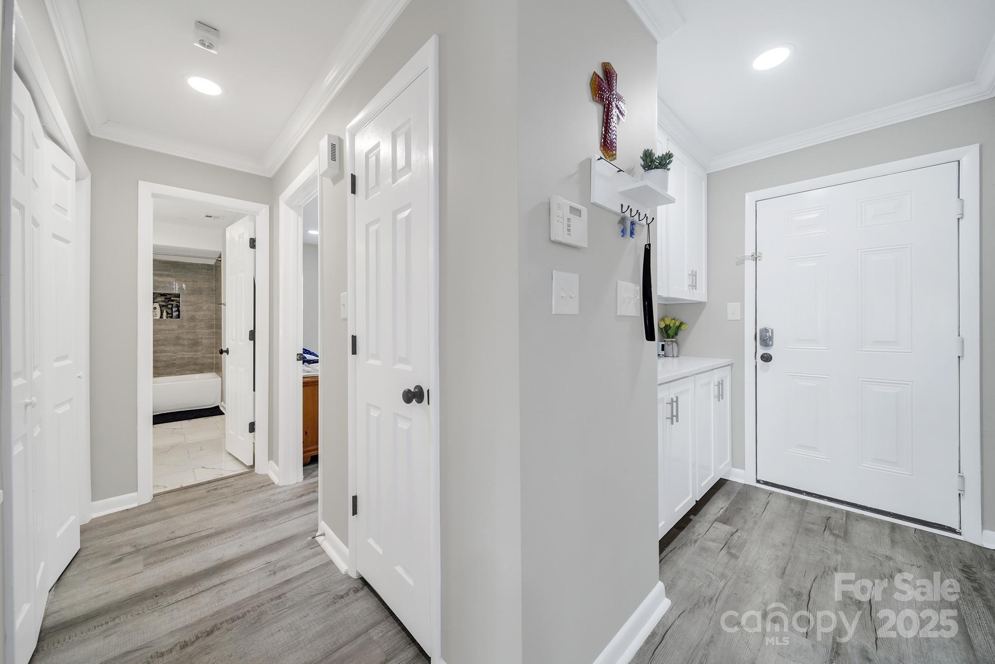 Photo 3 of 7340 Lakefront Drive12, Charlotte, NC