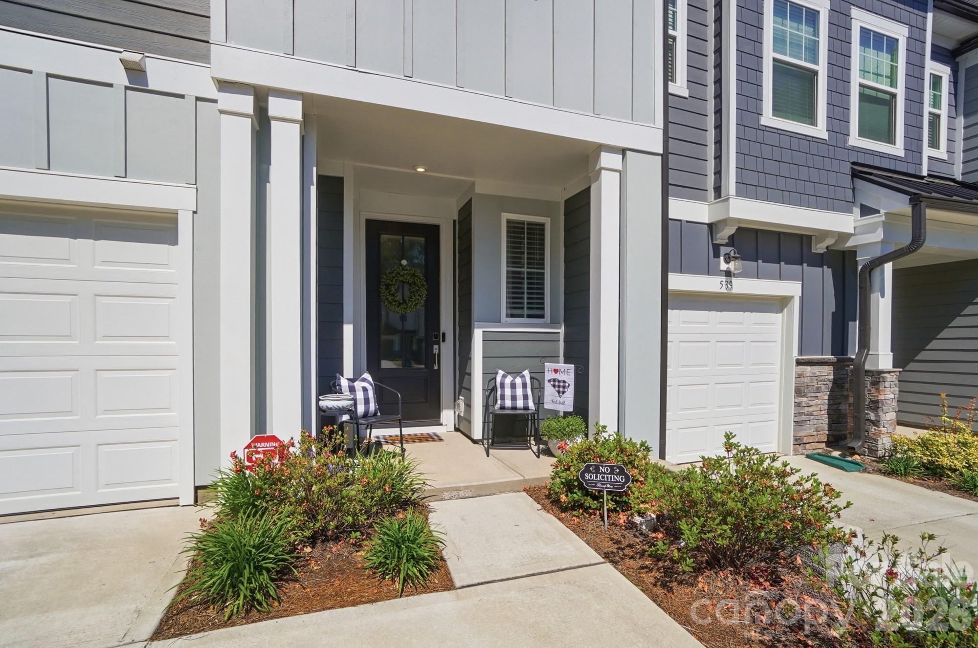 537 Madison Falls Court, Fort Mill, SC - photo 2 of 48