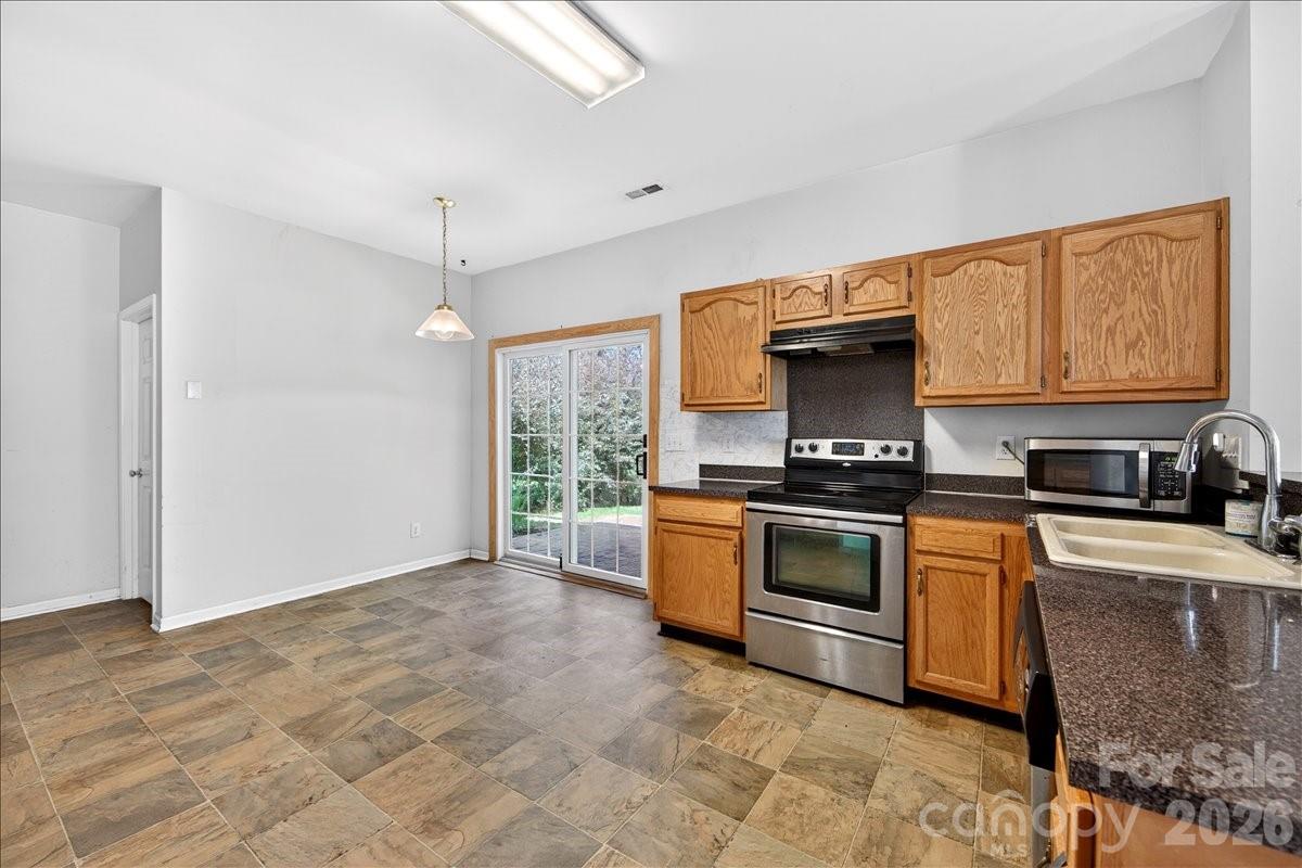 Photo 20 of 9200 Royal Highlands Court, Charlotte, NC